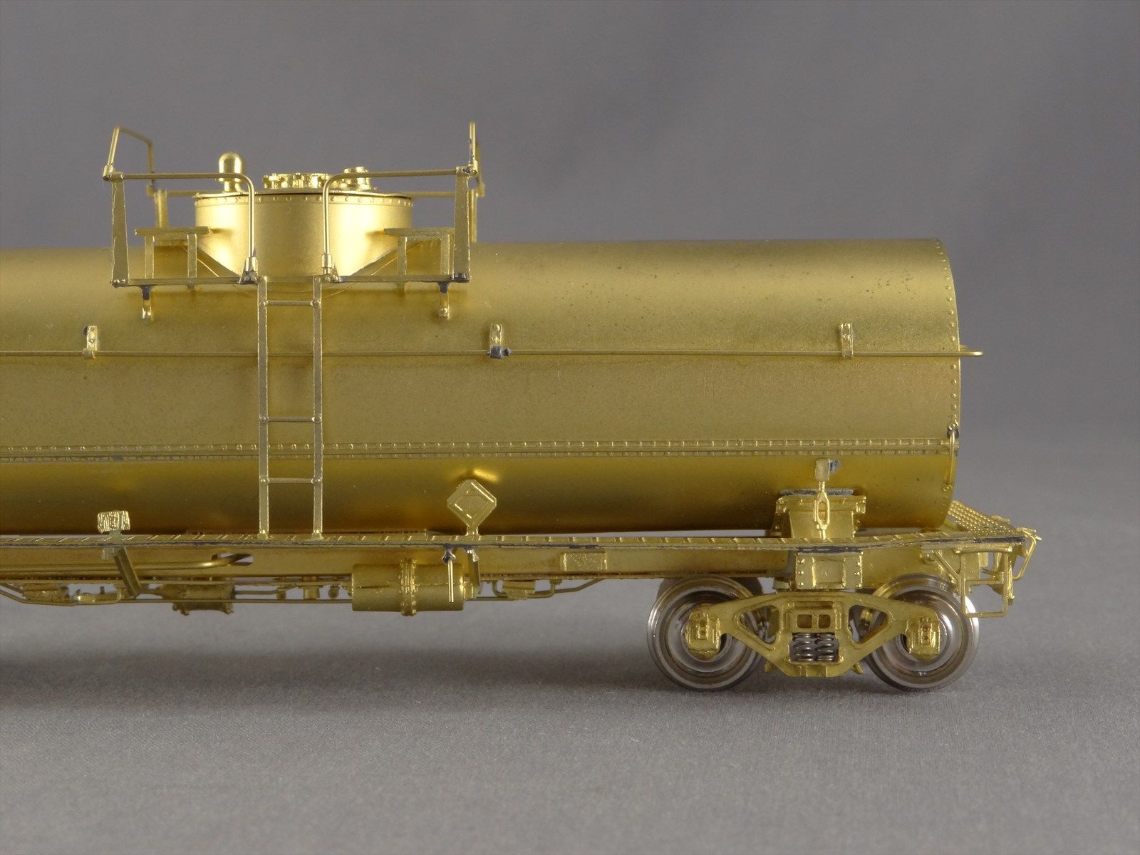 HO Brass Overland GATX 8000 Gal Single Dome Tank Car Unpainted