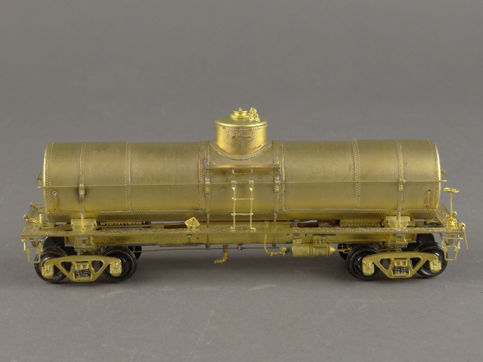 HO Brass Overland GATX 8000 Gal 1 Dome Riveted Tank Car