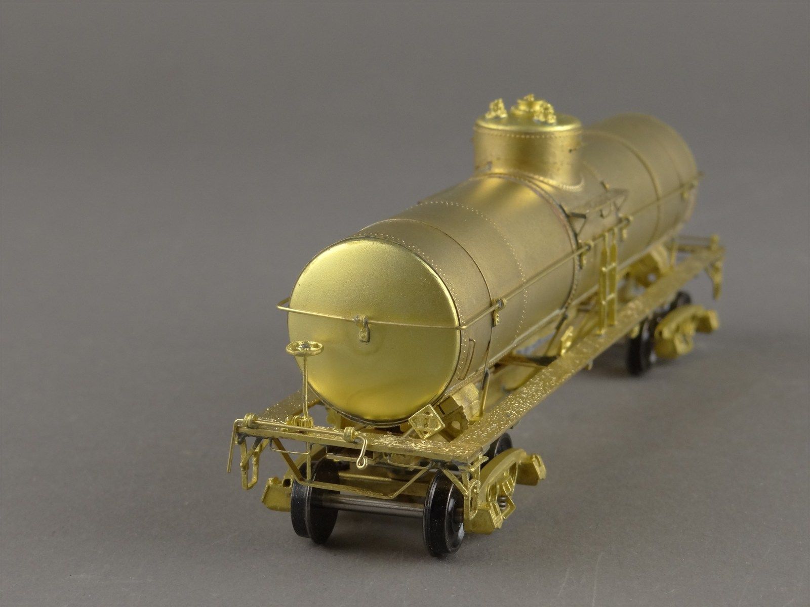 HO Brass Overland GATX 8000 Gal 1 Dome Riveted Tank Car