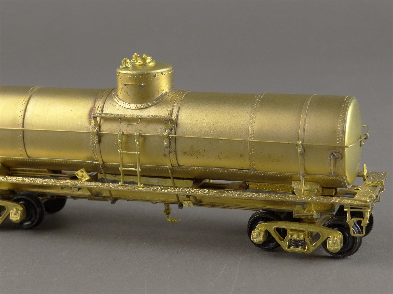 HO Brass Overland GATX 8000 Gal 1 Dome Riveted Tank Car