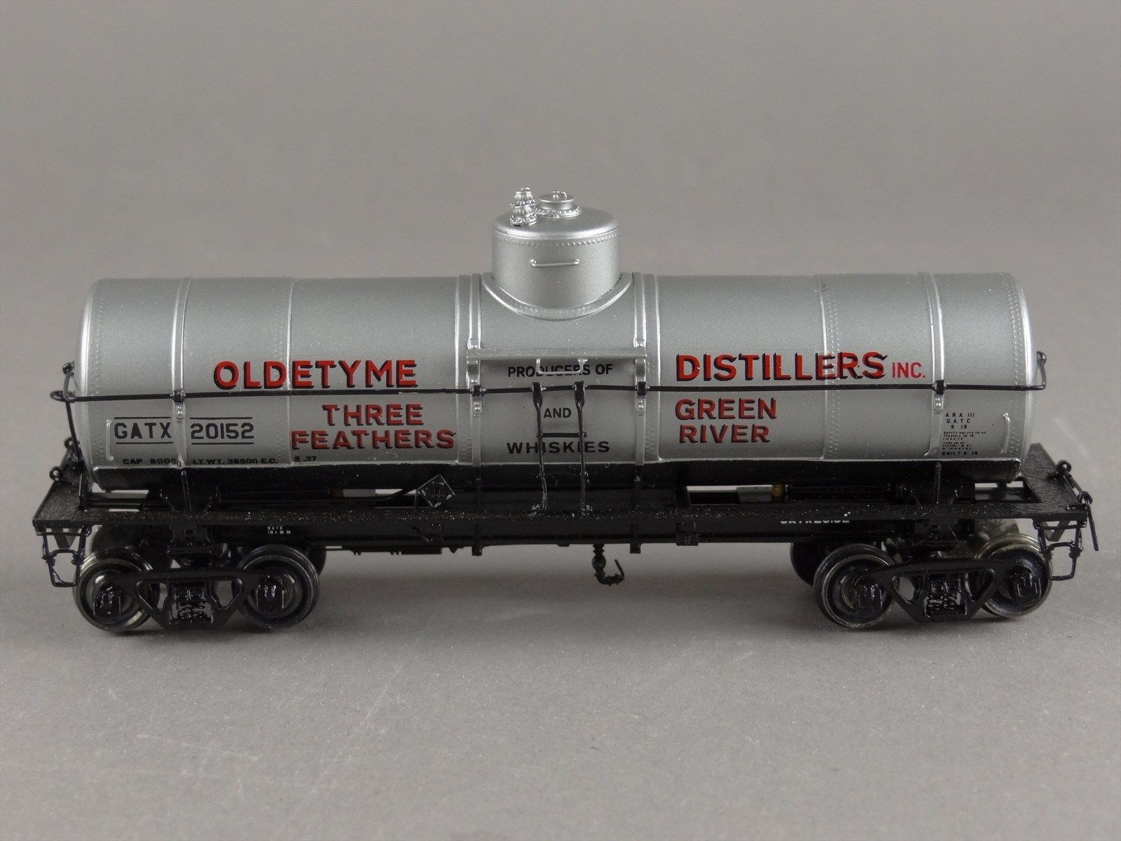 HO OMI 3482.1 Overland GATX 10,000 Gal 1 Dome Riveted Tank Car - Oldetyme