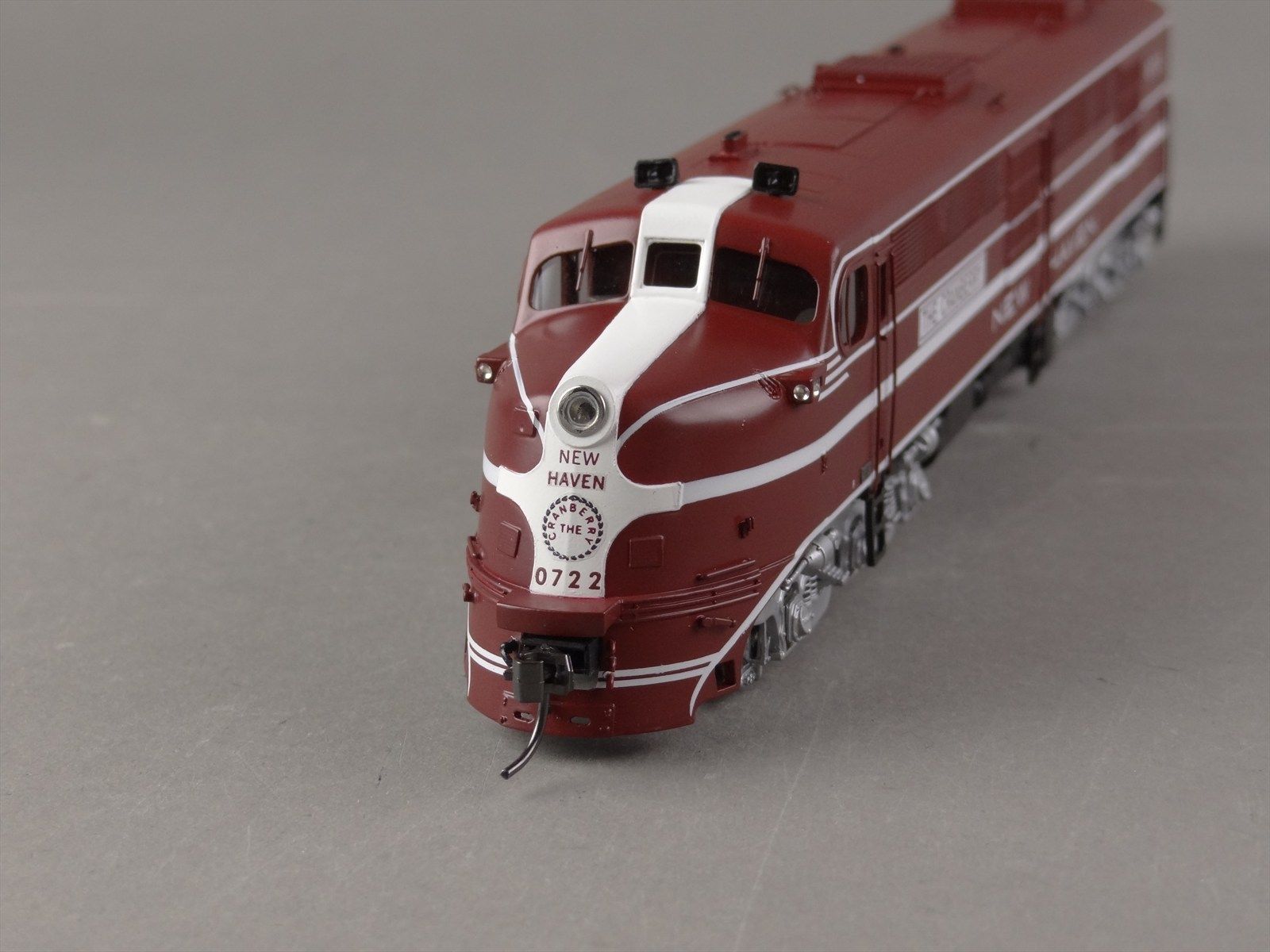 HO Brass OMI 6916.1 NH New Haven DL-109 Diesel #0722 - Cranberry Scheme ...