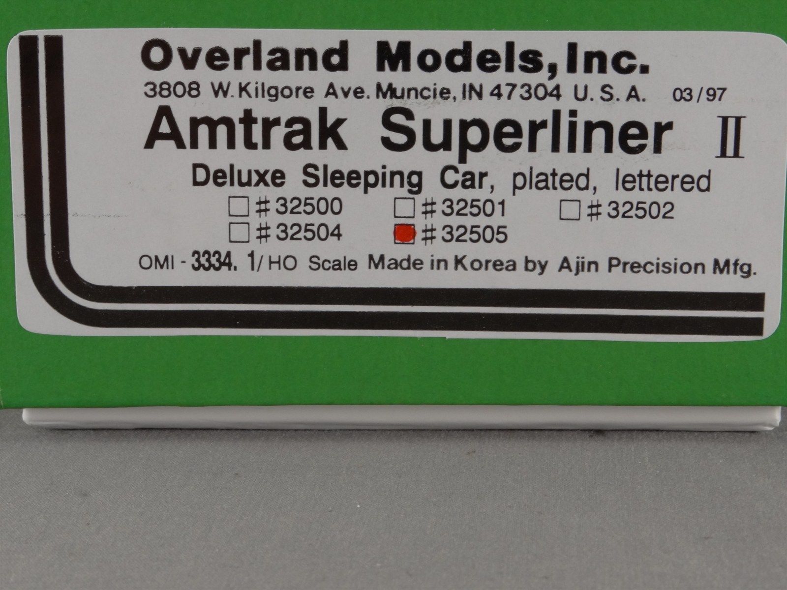 HO OMI 3334.1 AMTRAK Superliner II Deluxe Sleeping Car #32505