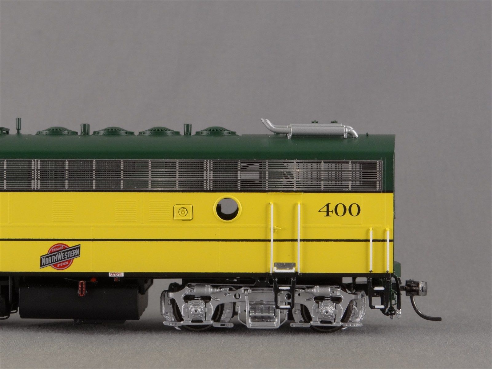 HO Brass OMI C&NW F7a Business Train Locomotive - BRAND NEW