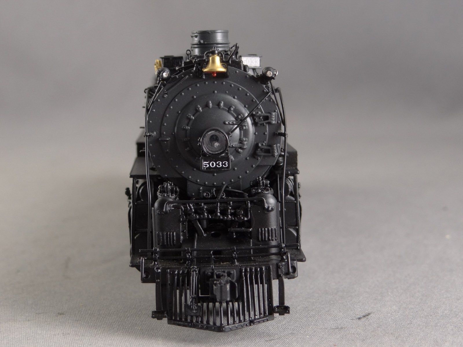 HO Hallmark Super Crown ATSF Santa Fe 2-10-4 #5033 Original