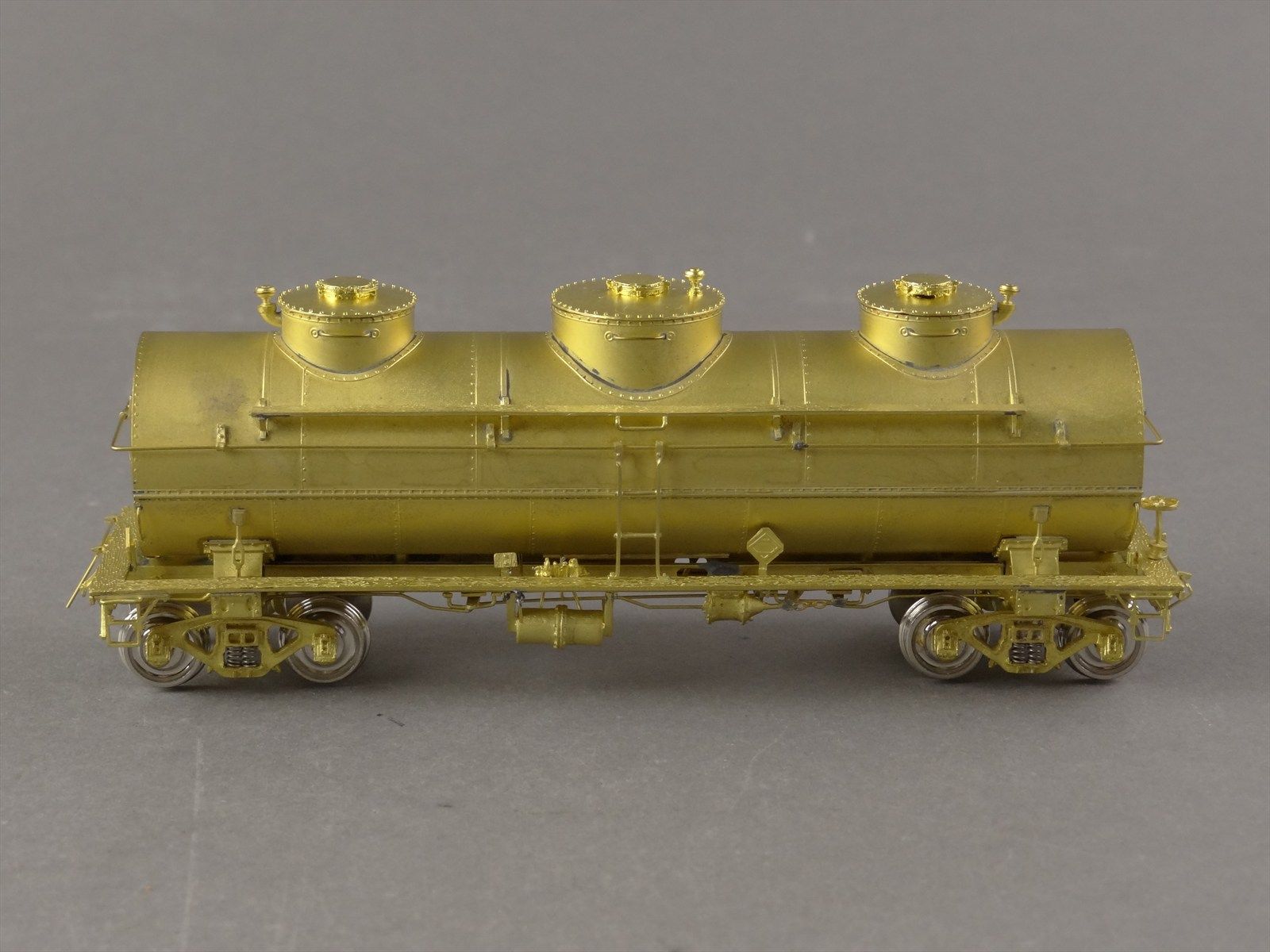 HO Brass Overland GATX 8000 Gal 3 Dome Tank Car Unpainted