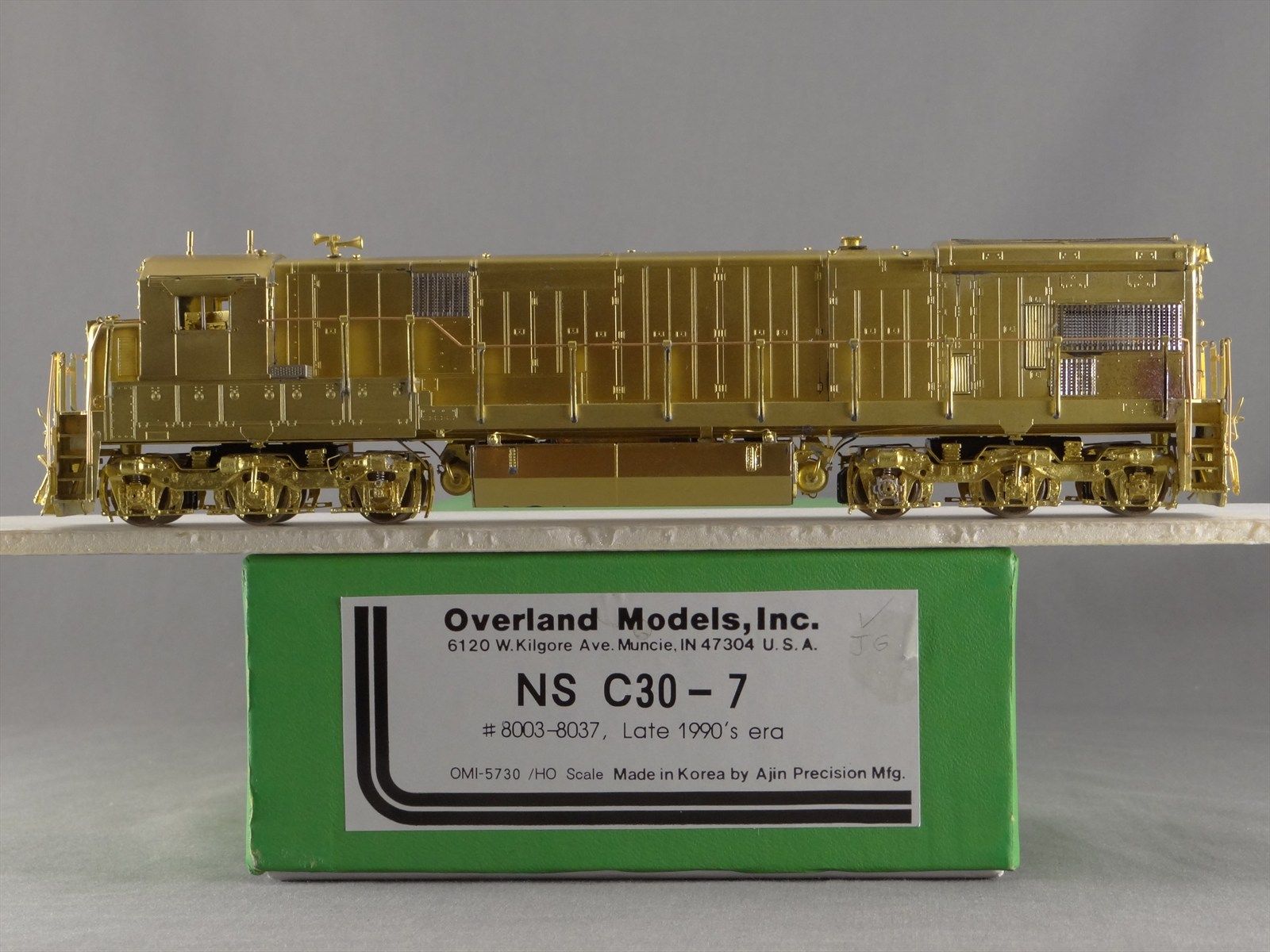 HO OMI #5730 Overland NS Norfolk Southern C30-7 1990's Era