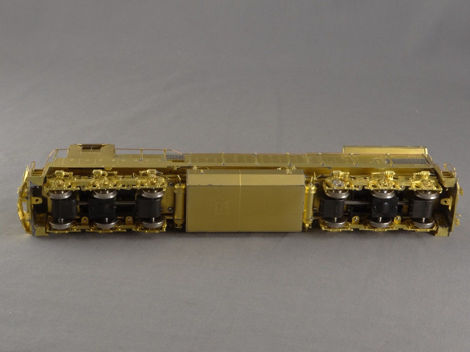 HO OMI #5730 Overland NS Norfolk Southern C30-7 1990's Era