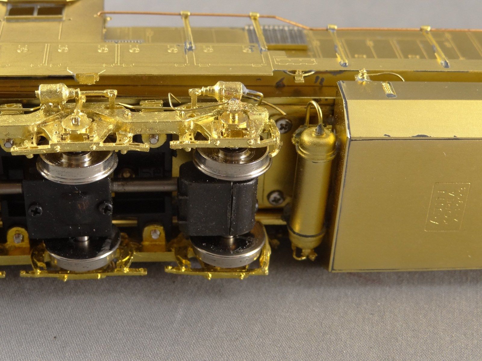 HO OMI #5730 Overland NS Norfolk Southern C30-7 1990's Era