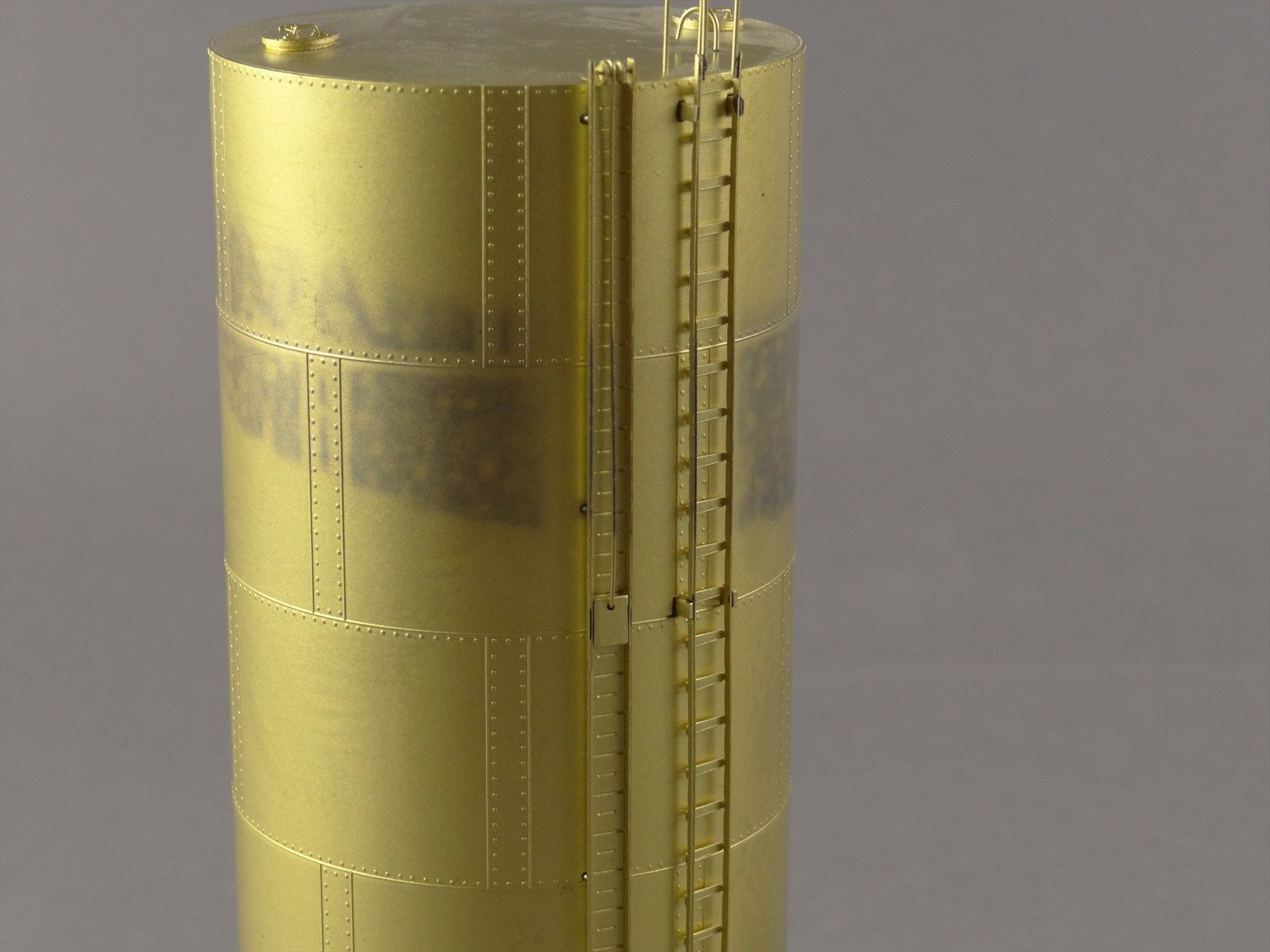 HO Scale Pecos River Brass 2903 Vertical Water Tank Flat Roof Unpainted