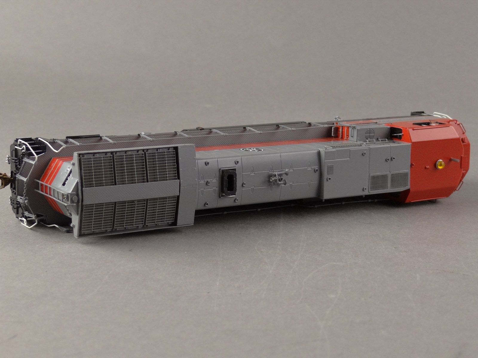 HO Brass OMI 5190.1 GE Demo Wide Cab Dash 8-40B#4014 + DCC