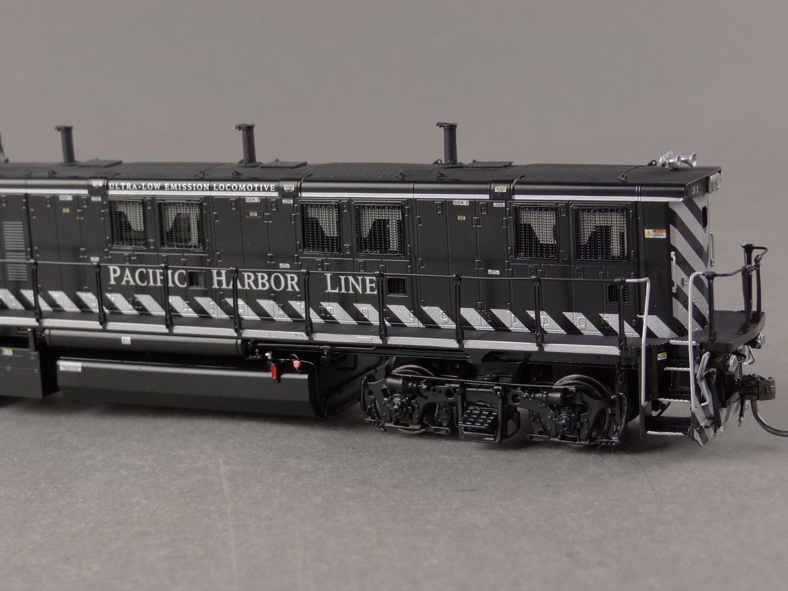 HO OMI AA-1354-1 Pacific Harbor Line 3GS21B Genset Diesel #31