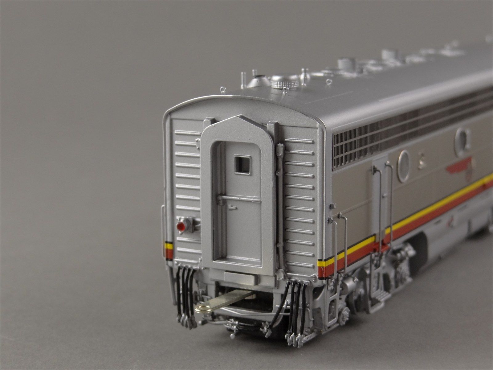 HO CIL 2279.2 Challenger ATSF Santa Fe EMD F7 F7B #300A + DCC
