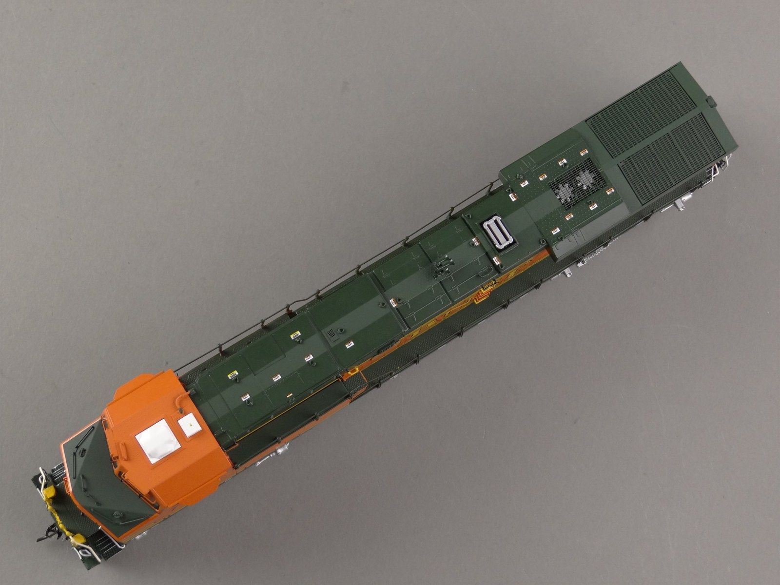 HO OMI Overland BNSF ES44DC #7653 DCC/DC Heritage II