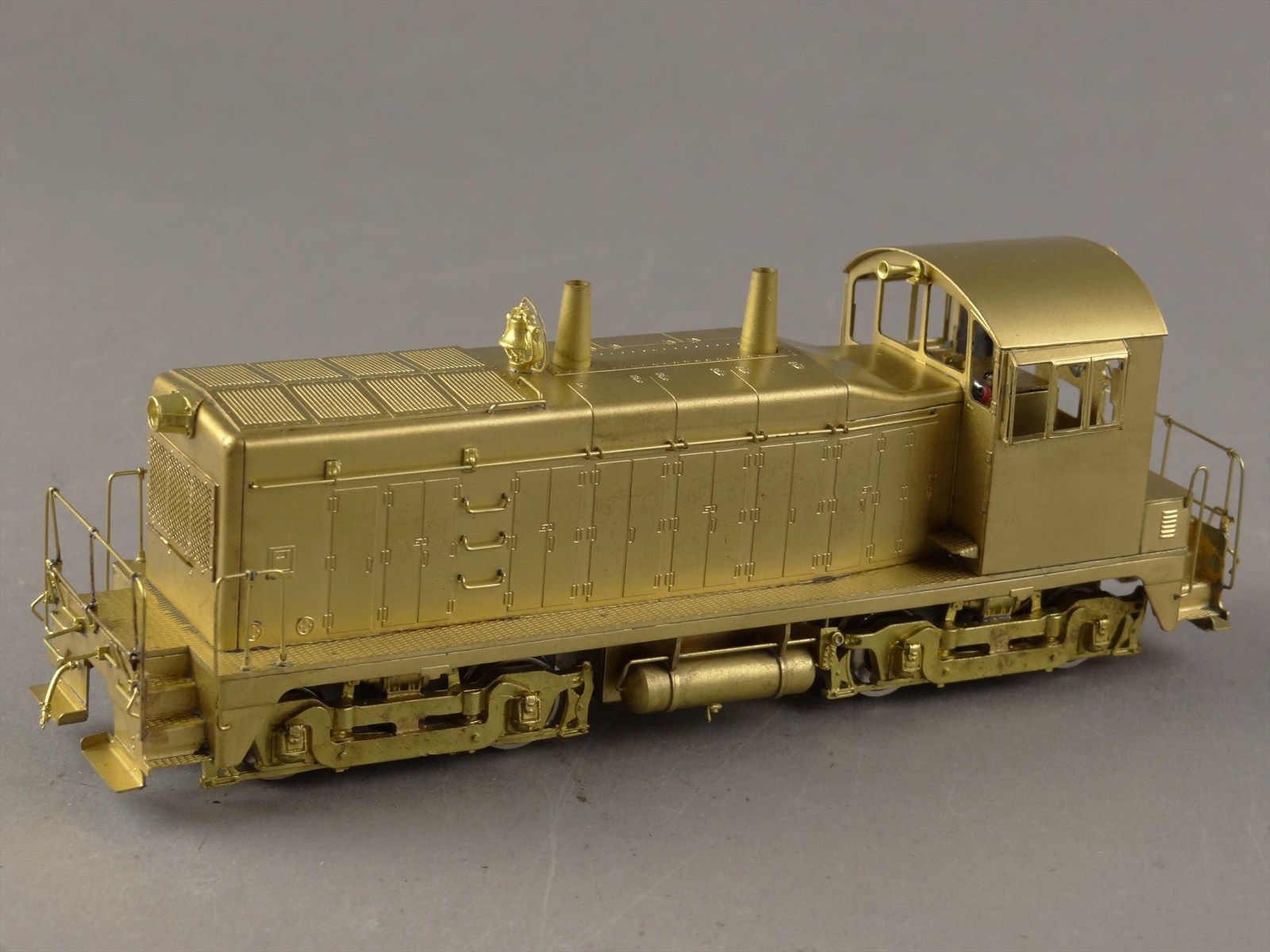 HO Brass Oriental EMD NW-2 Diesel Switcher Engine - Phase 2