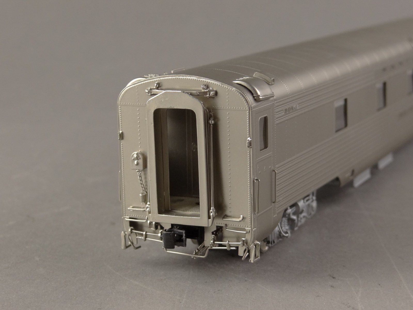 HO TCY 1236 The Coach Yard ATSF Santa Fe 10-6 Sleeper - Palm View
