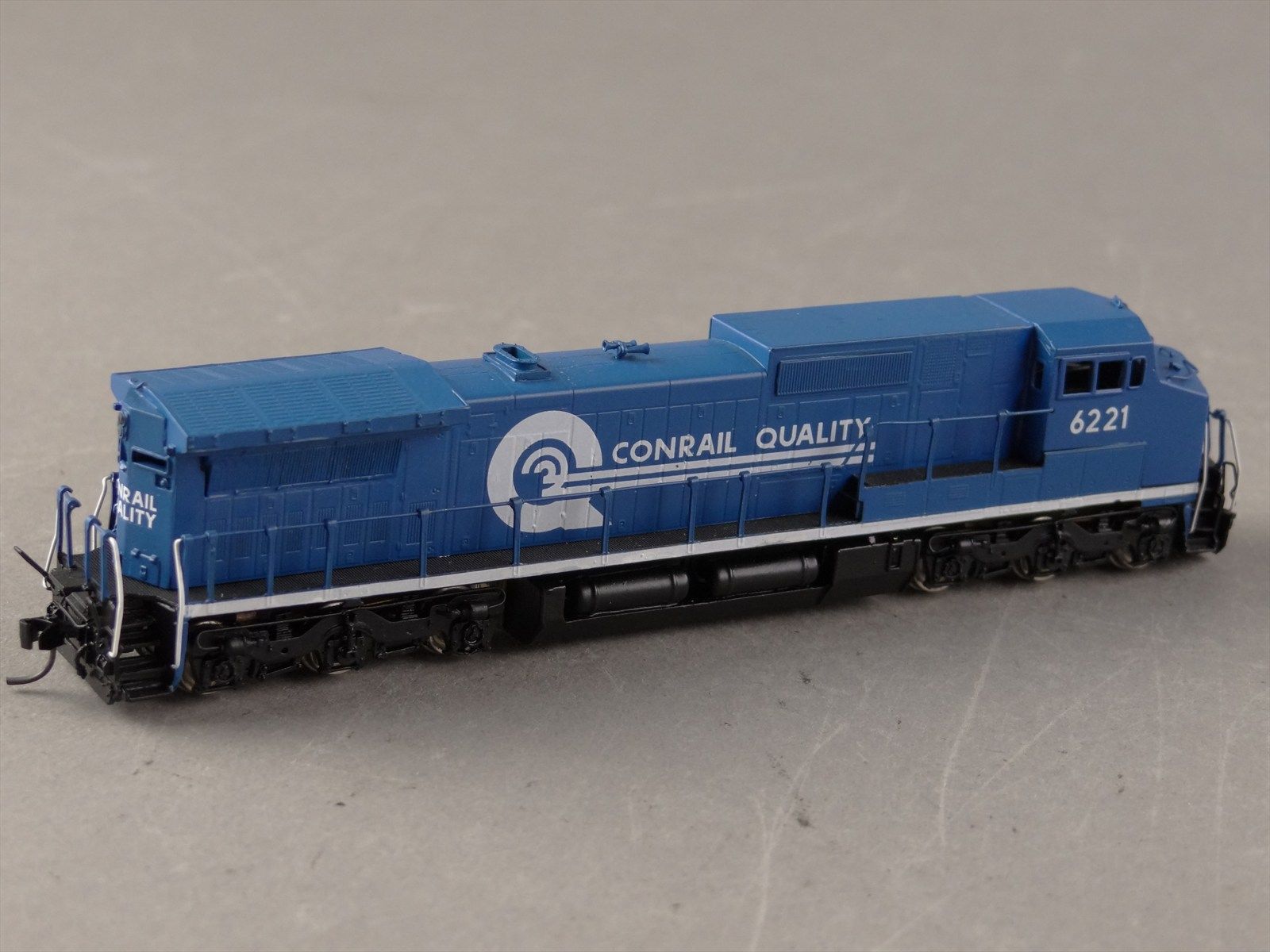 N Scale Brass Hallmark Conrail GE Dash 8-40CW #6221