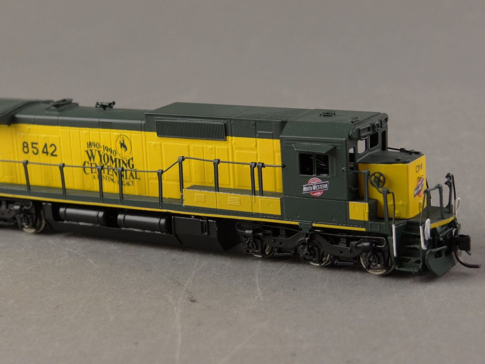 N Scale Brass Hallmark C&NW GE Dash 8-40C #8542