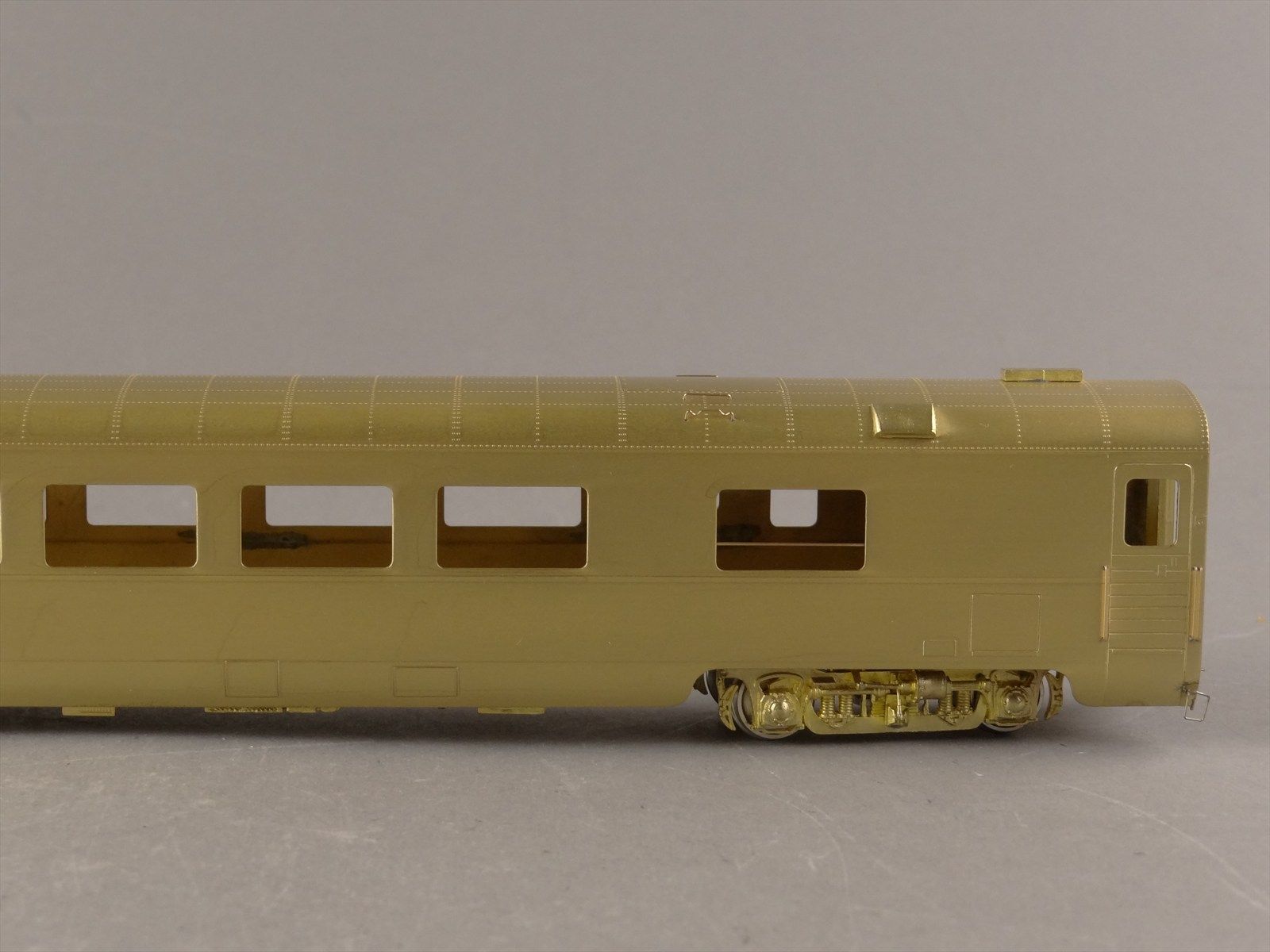 HO TCY 0051 Coach Yard SP Shasta Daylight 48-Seat Chair Car #2384 ...