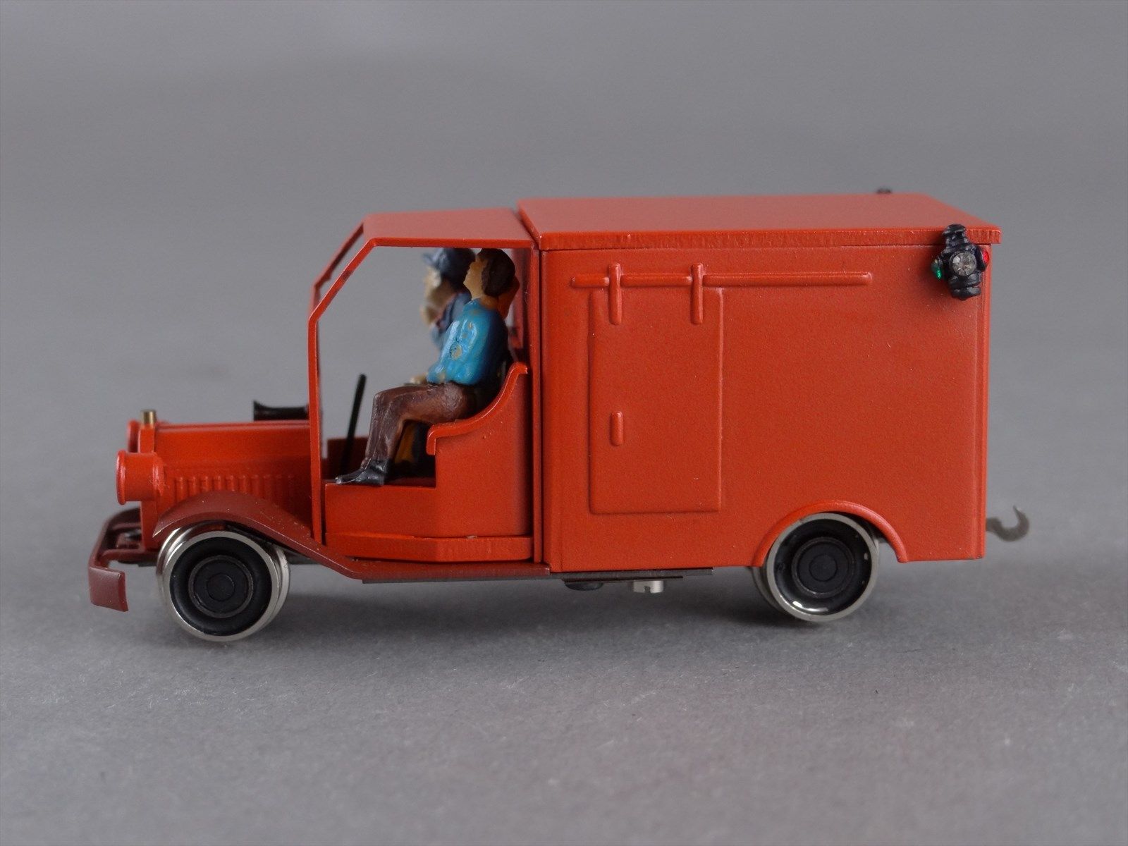 HOn3 Scale Fomras Rail Truck with Trailer