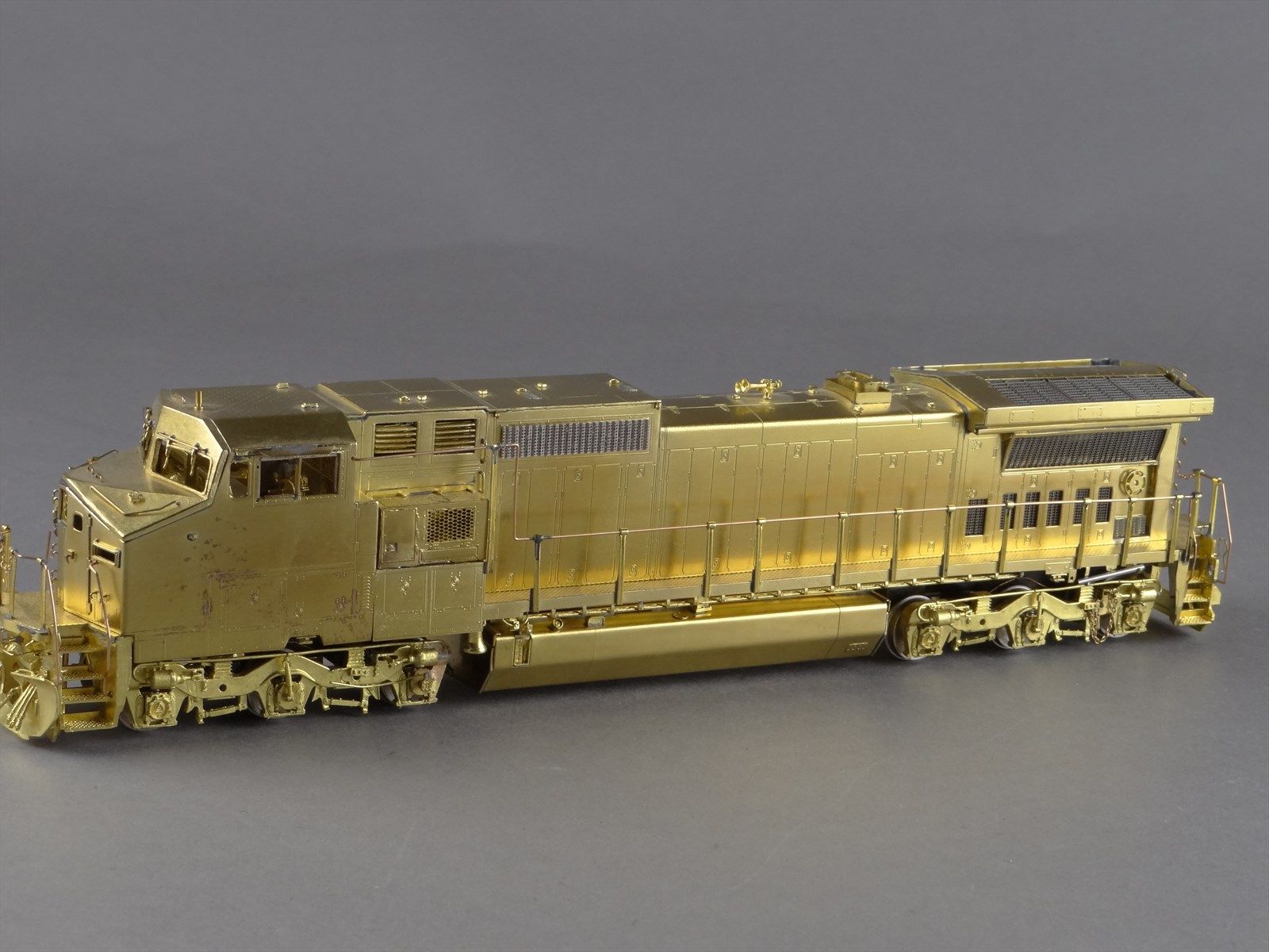 HO OMI 5835 UP Union Pacific C40-8W DASH 8-40CW Diesel #9406-9455