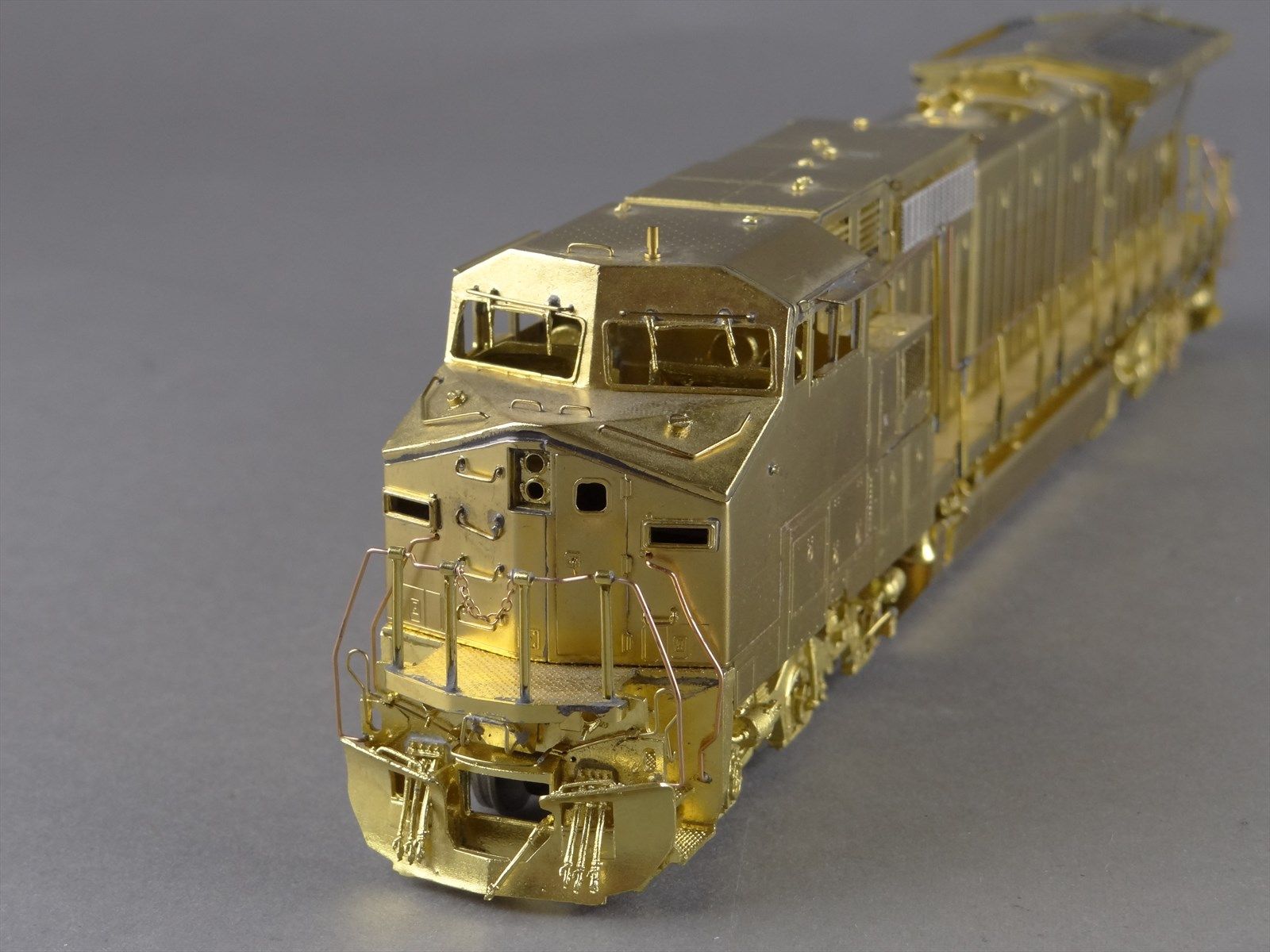 HO OMI 5835 UP Union Pacific C40-8W DASH 8-40CW Diesel #9406-9455