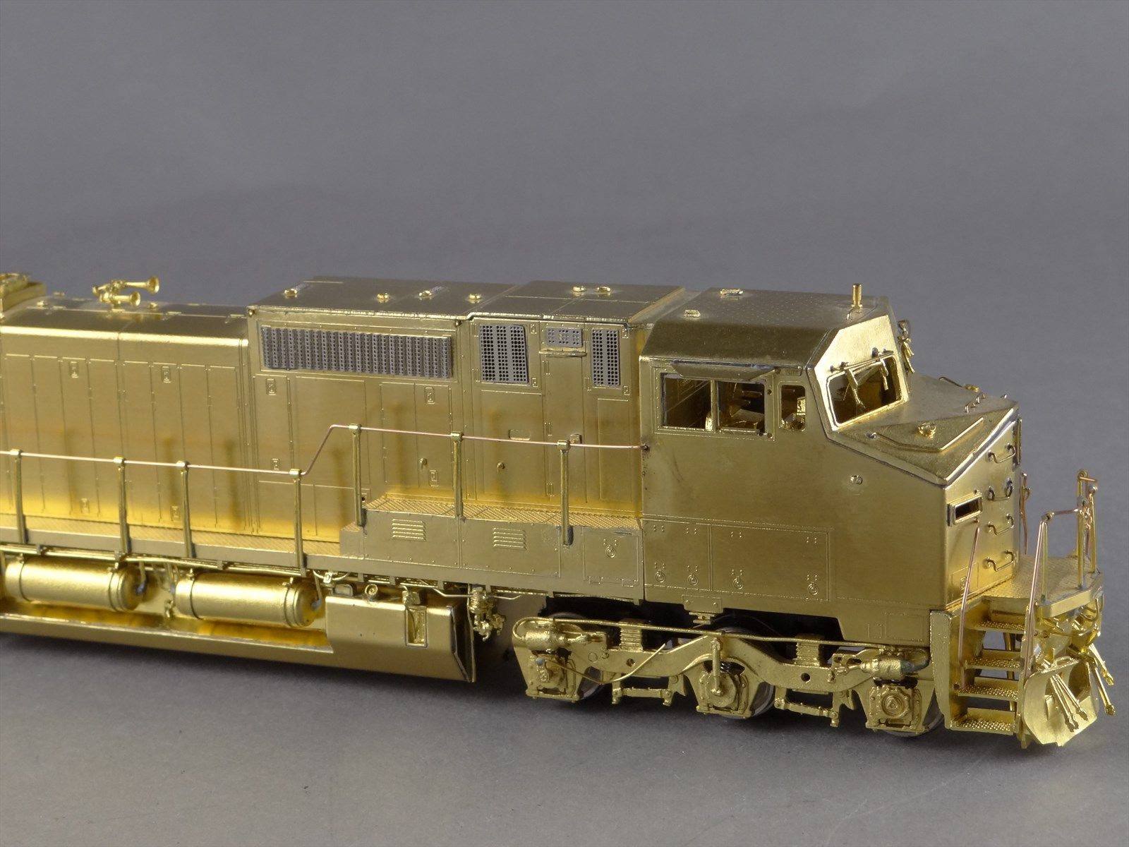 HO OMI 5835 UP Union Pacific C40-8W DASH 8-40CW Diesel #9406-9455