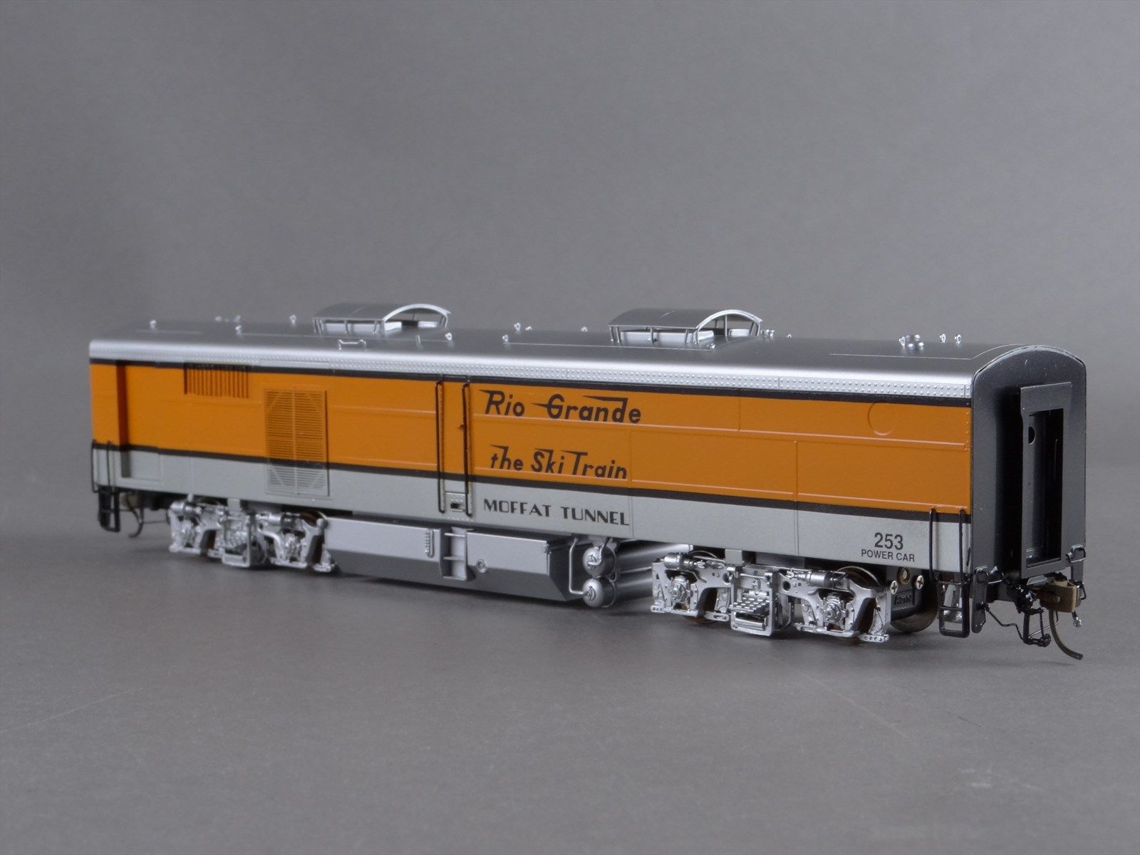 HO OMI 5910 D&RGW Ski Train PB-1 Steam Generator Power Car #253 - Custom