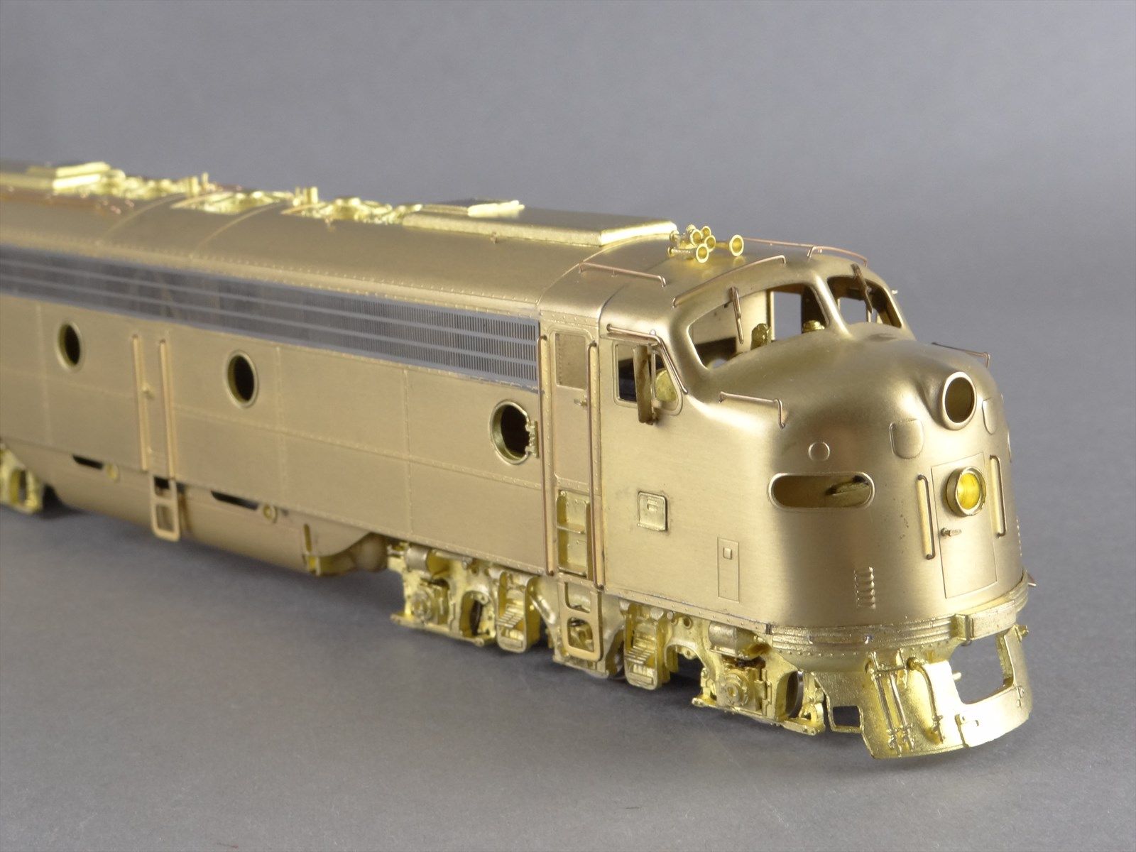 HO Brass Oriental Limited EMD E9 E9A Diesel - SP Version