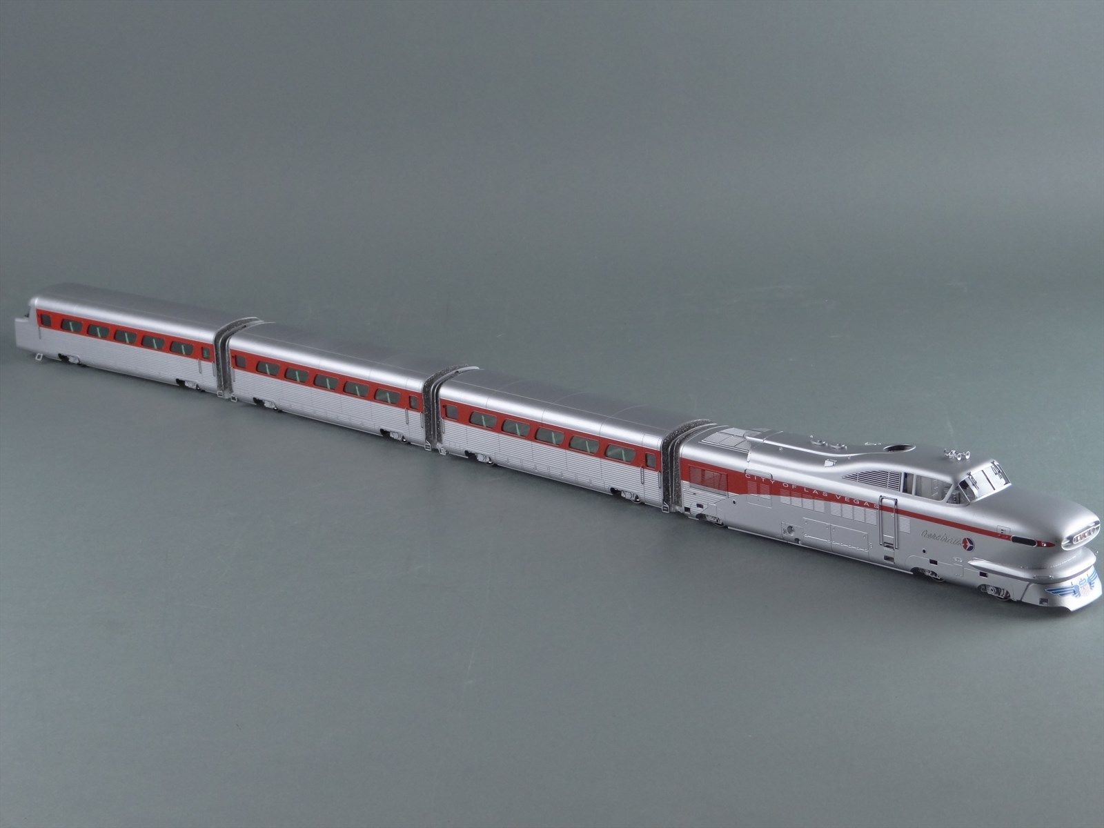 HO Railworks UP Union Pacific City of Los Vegas Aerotrain 4 Car Set ...