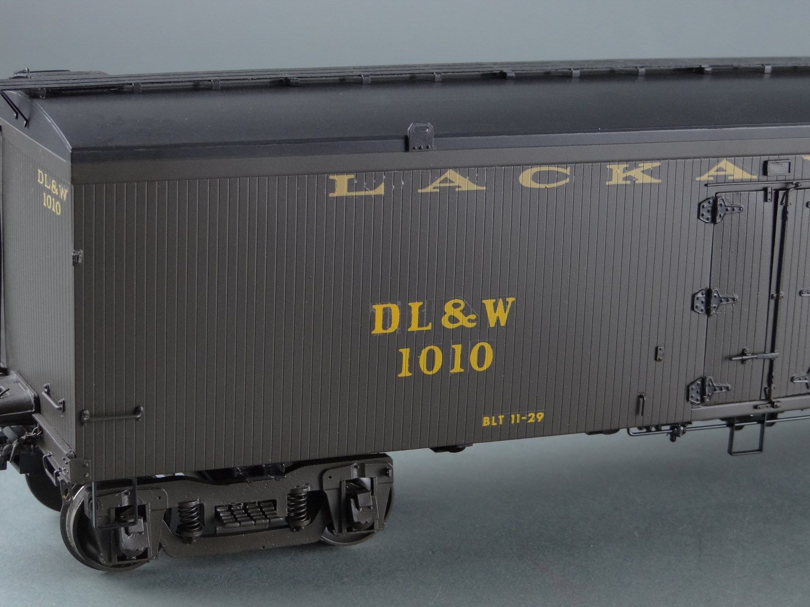 O Scale Brass OMI 0741 DL&W Lackawanna Express Milk Car #1010