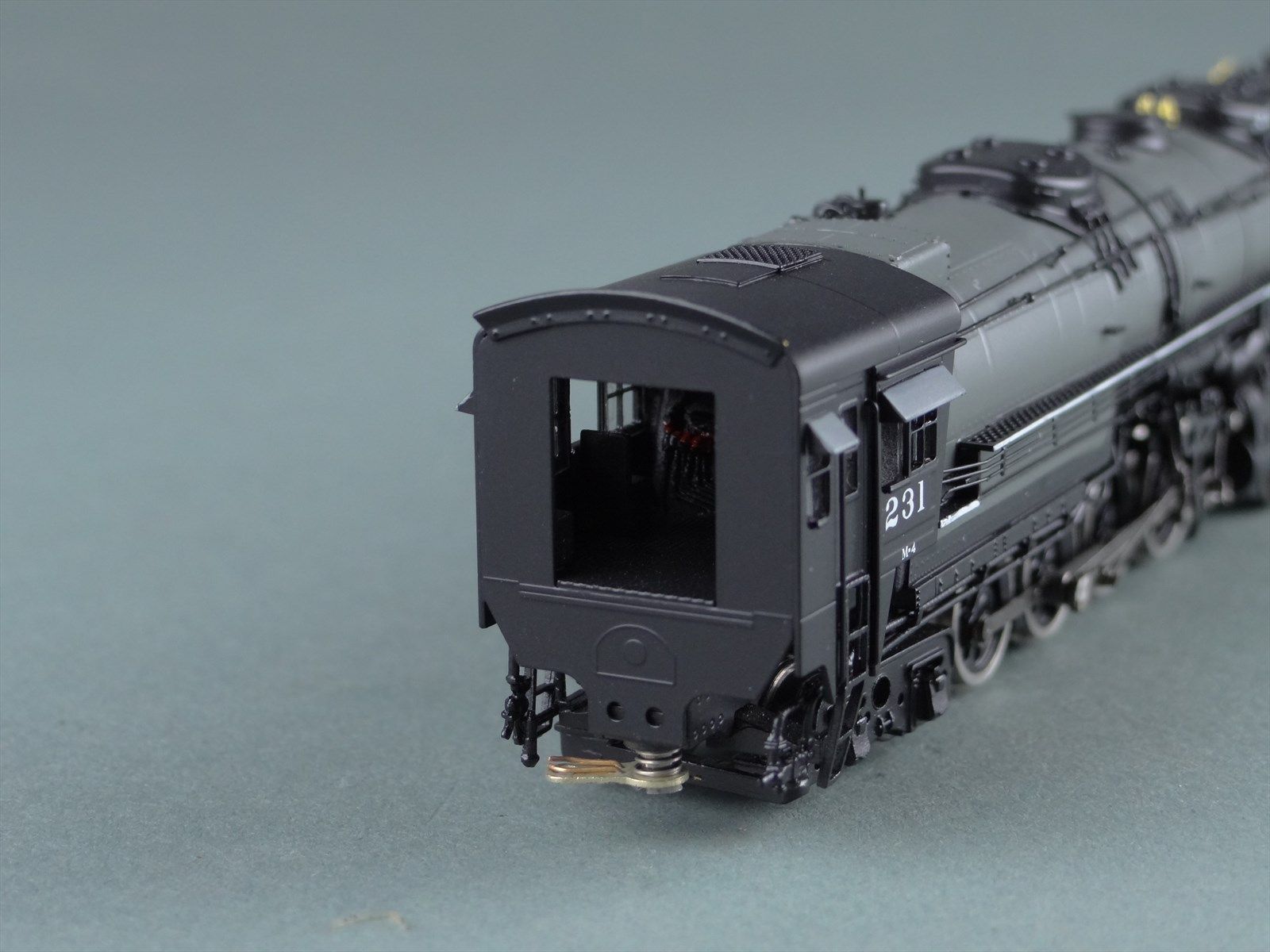 N Scale Brass Benchmark Models DM&IR 2-8-8-4 M4 Yellowstone #231 + Caboose