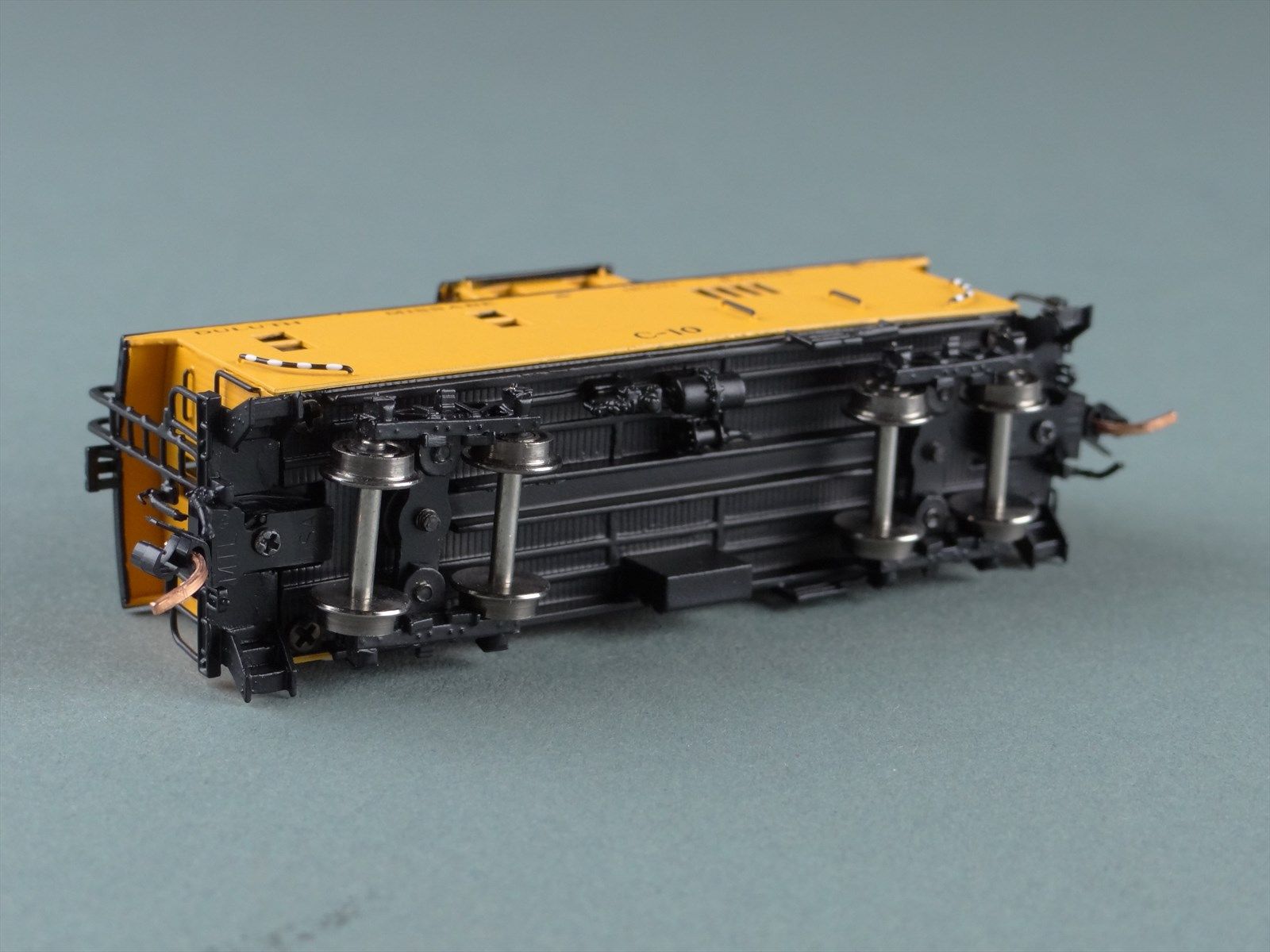 N Scale Brass Benchmark Models DM&IR 2-8-8-4 M4 Yellowstone #231 + Caboose