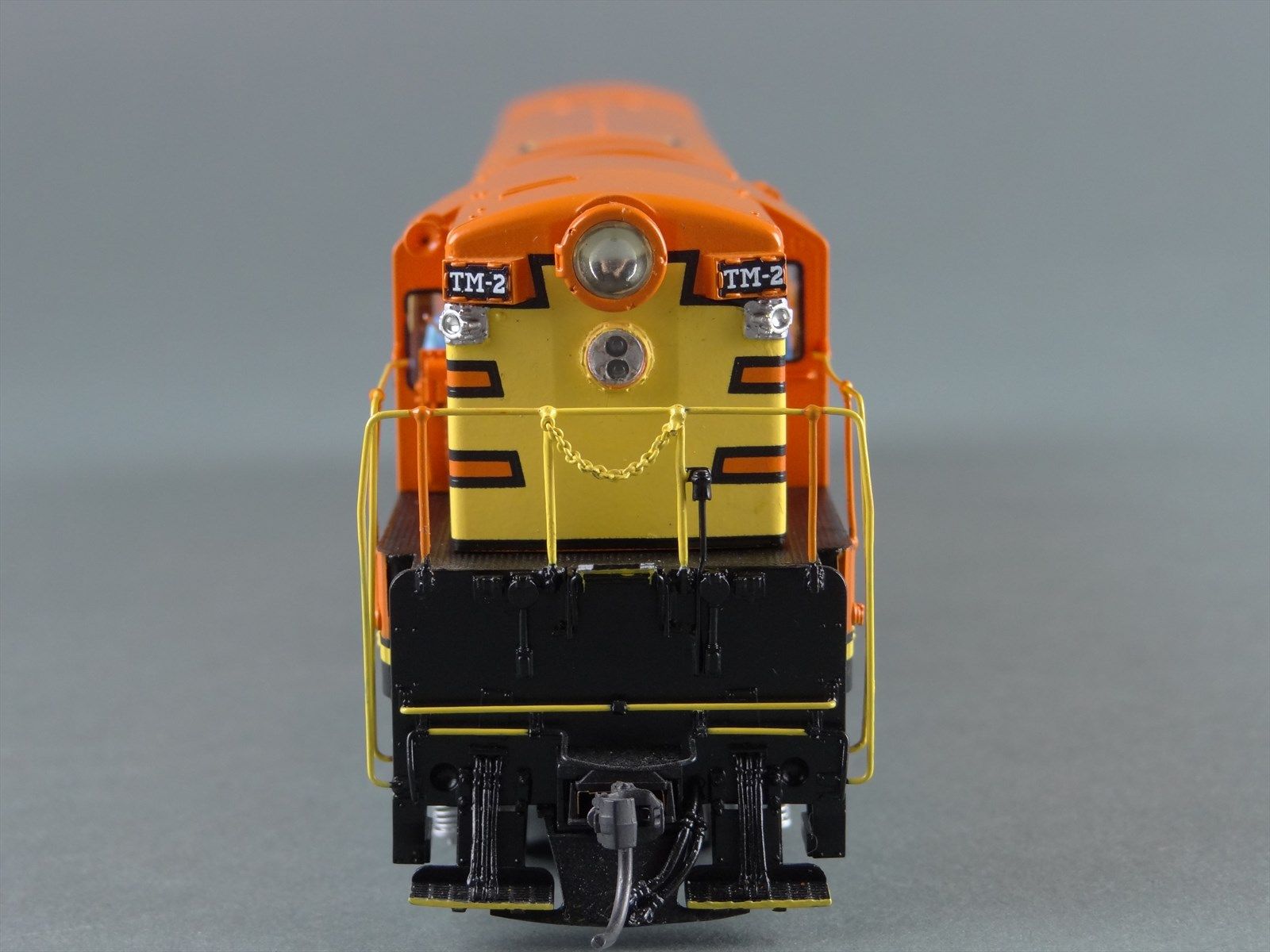 HO Brass Model Train - DP Division Point DEMO FM H-24-66 Trainmaster ...