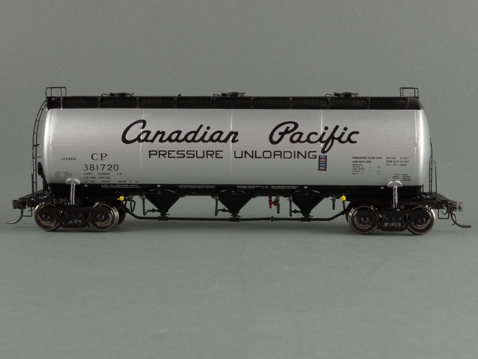 HO Brass Model Train - OMI #3389.1 CP Procor Pressure Flow Hopper #381720