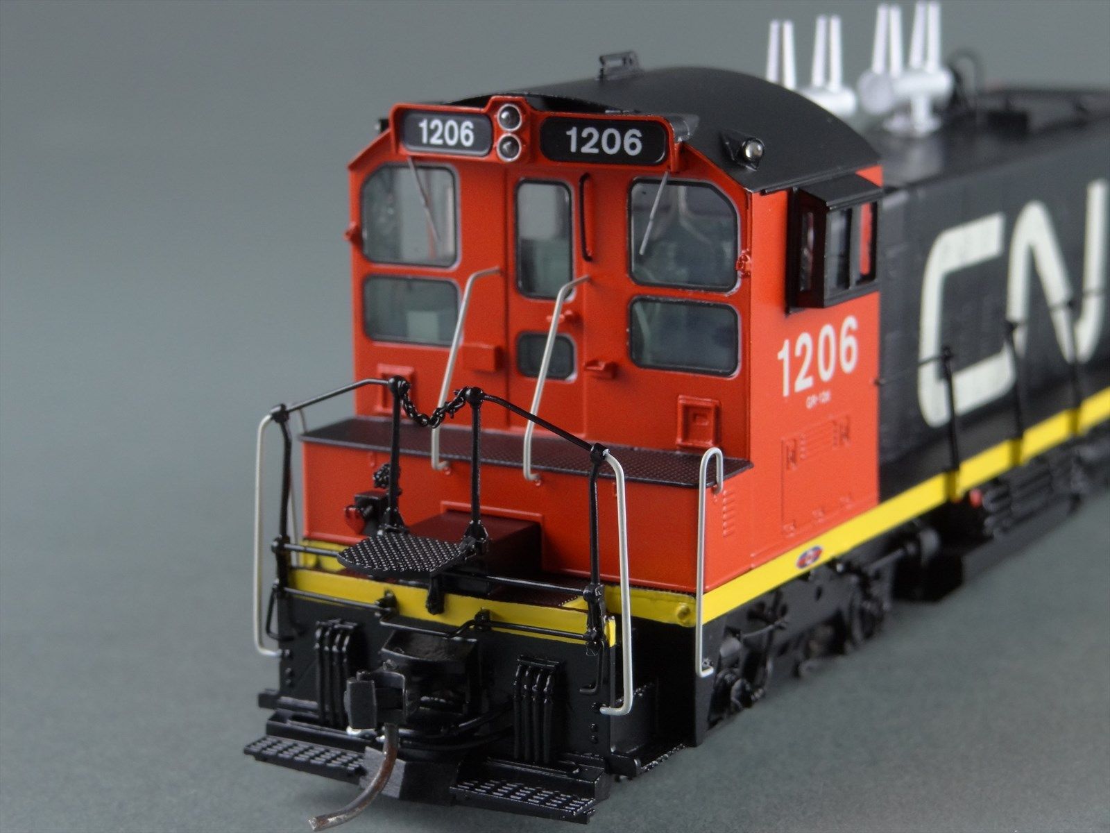 HO Brass Model Train - OMI CN CNR Canadian Naitional SW1200RS GR-12d ...