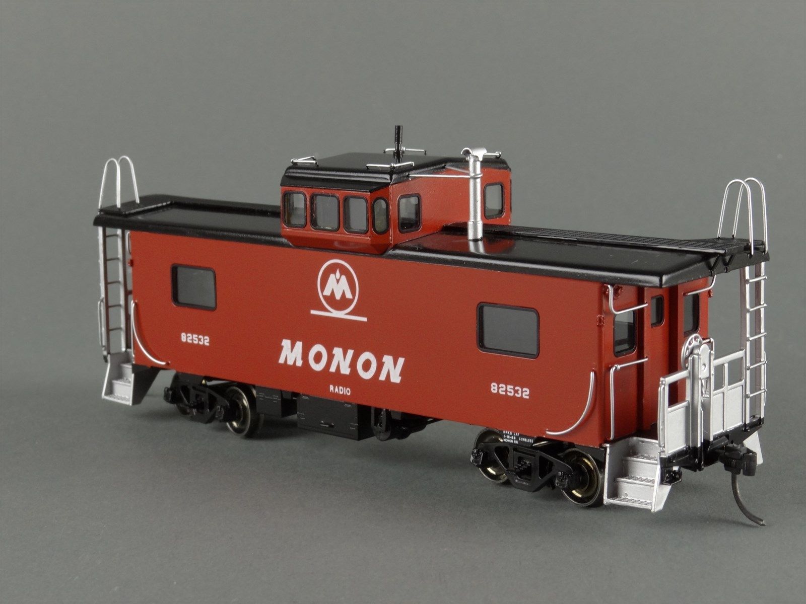 HO Brass Model Train - OMI Monon Caboose #82532 - Quasi-Cupola ...