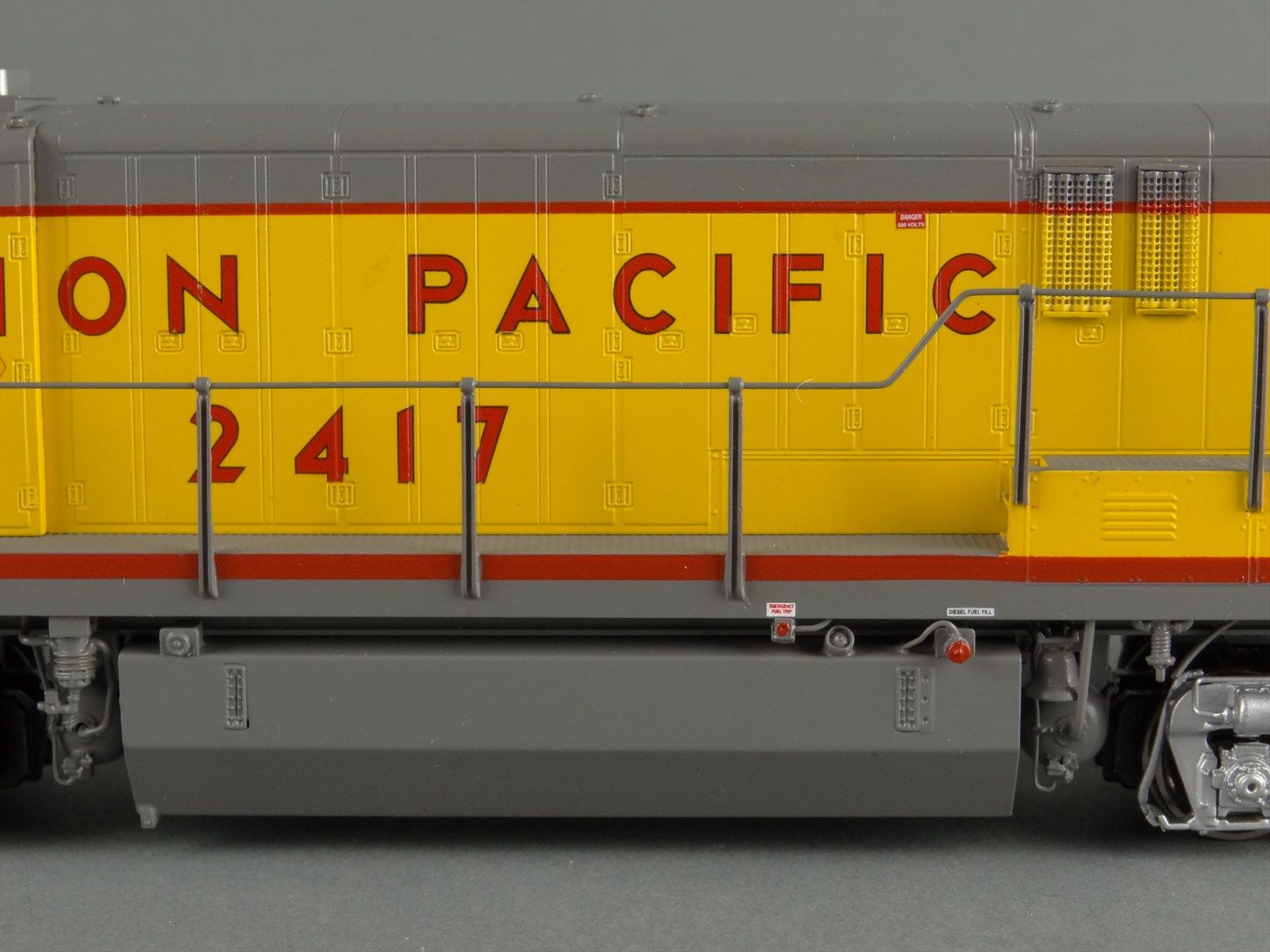 HO Brass Model Train - OMI Overland UP Union Pacific C30-7 #2417 2004 ...
