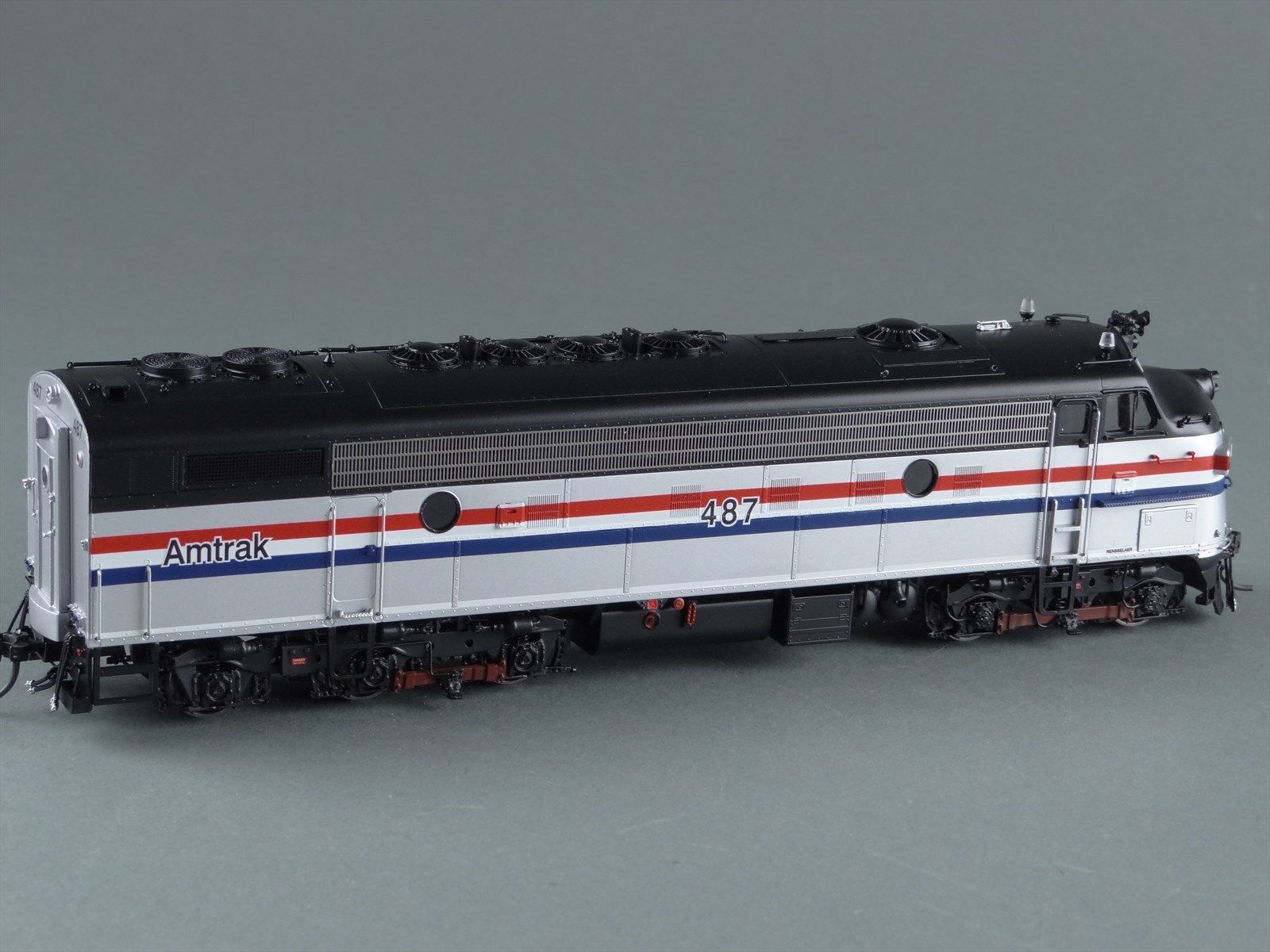 HO Brass Model Train - OMI Overland Amtrak FL9 FL-9 #487 2005 Run #18/22