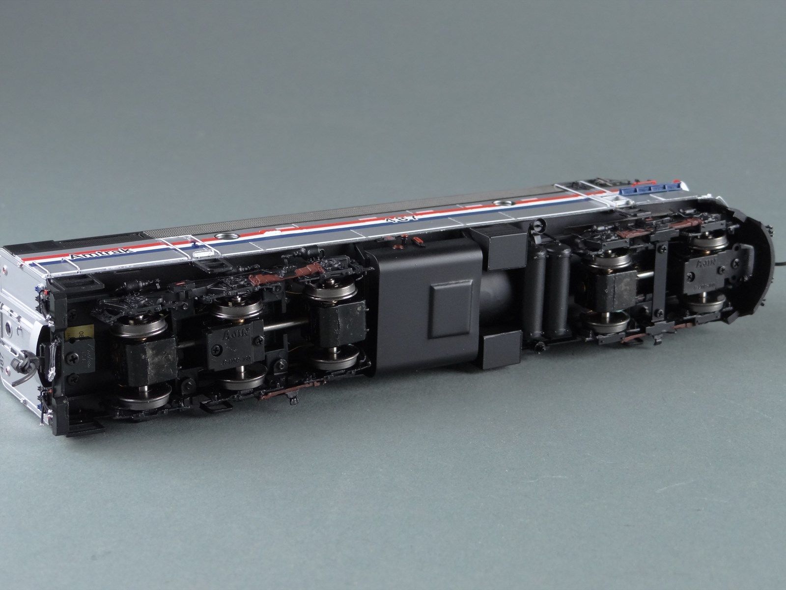 HO Brass Model Train - OMI Overland Amtrak FL9 FL-9 #487 2005 Run #18/22