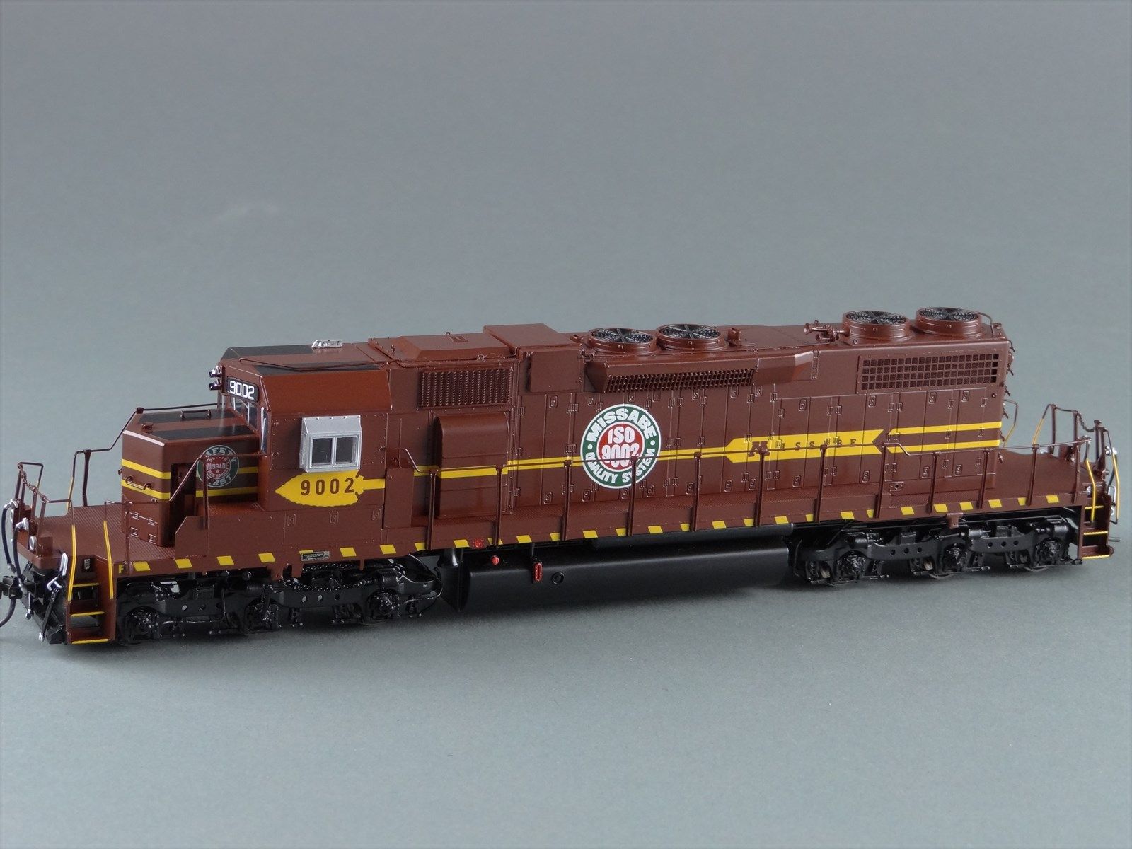 HO Brass Model Train - OMI 87010010.2 Overland DM&IR SD38-2 Diesel #9002