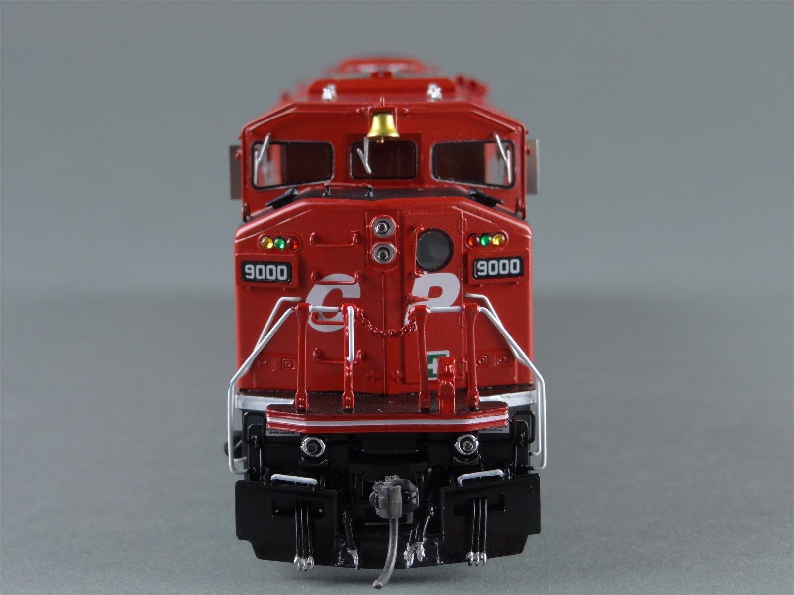 HO Brass Model Train - OMI 087010004.2 Overland CP CPR Canadian Pacific SD40-2F Diesel #9000
