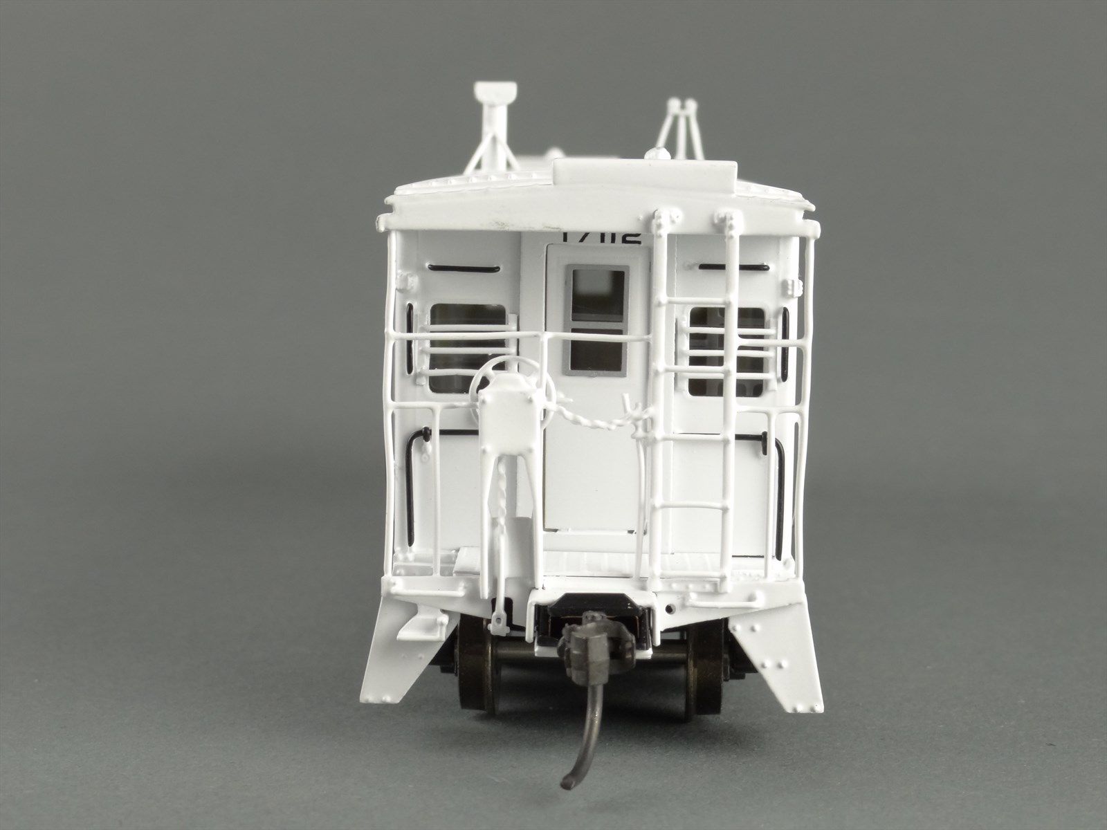 HO Brass Model Train - OMI 3725.3 RI Rock Island B-W Caboose #17112
