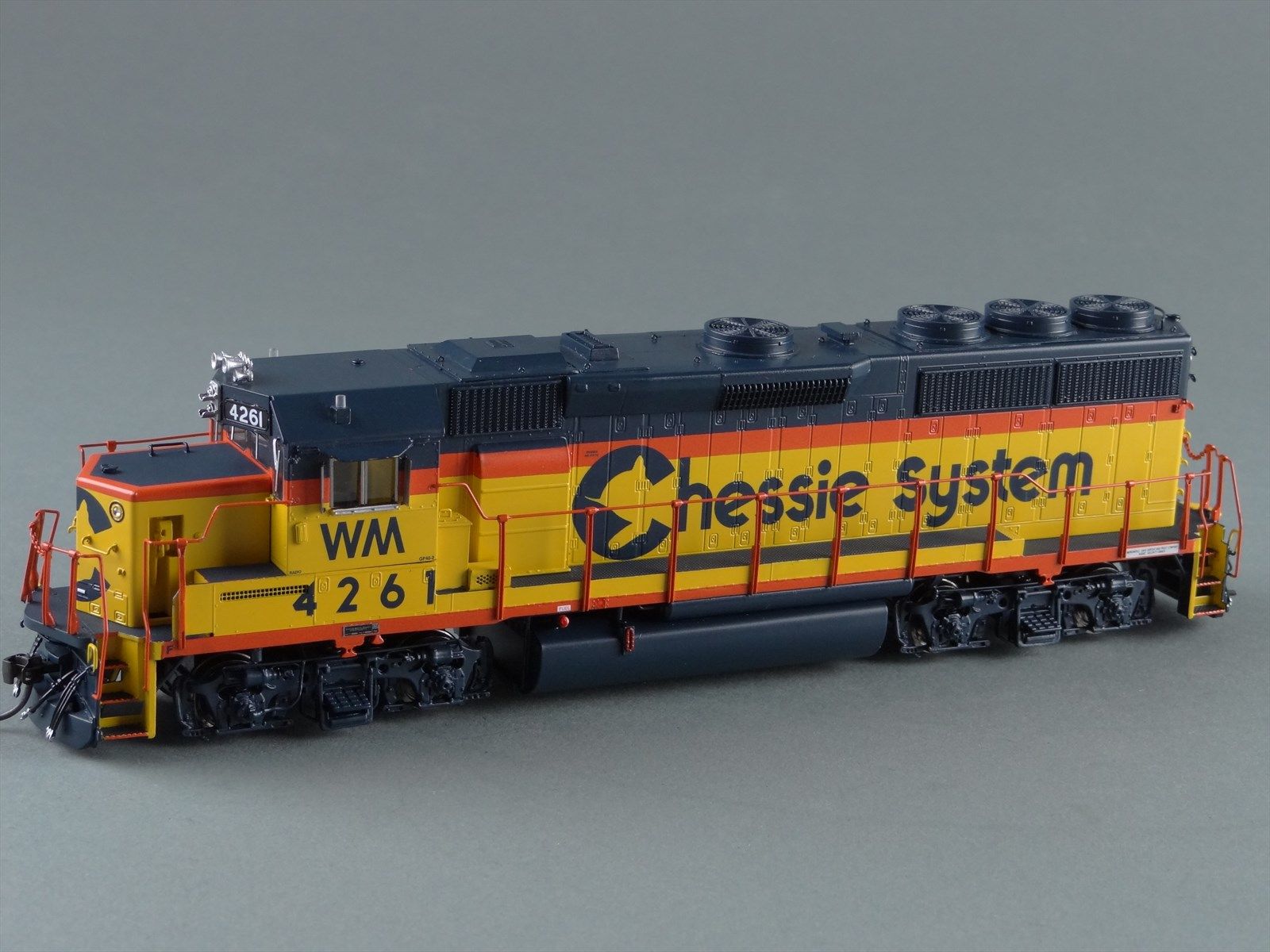 HO Brass Model Train - OMI Overland Ajin Chessie WM EMD GP40-2 #4261