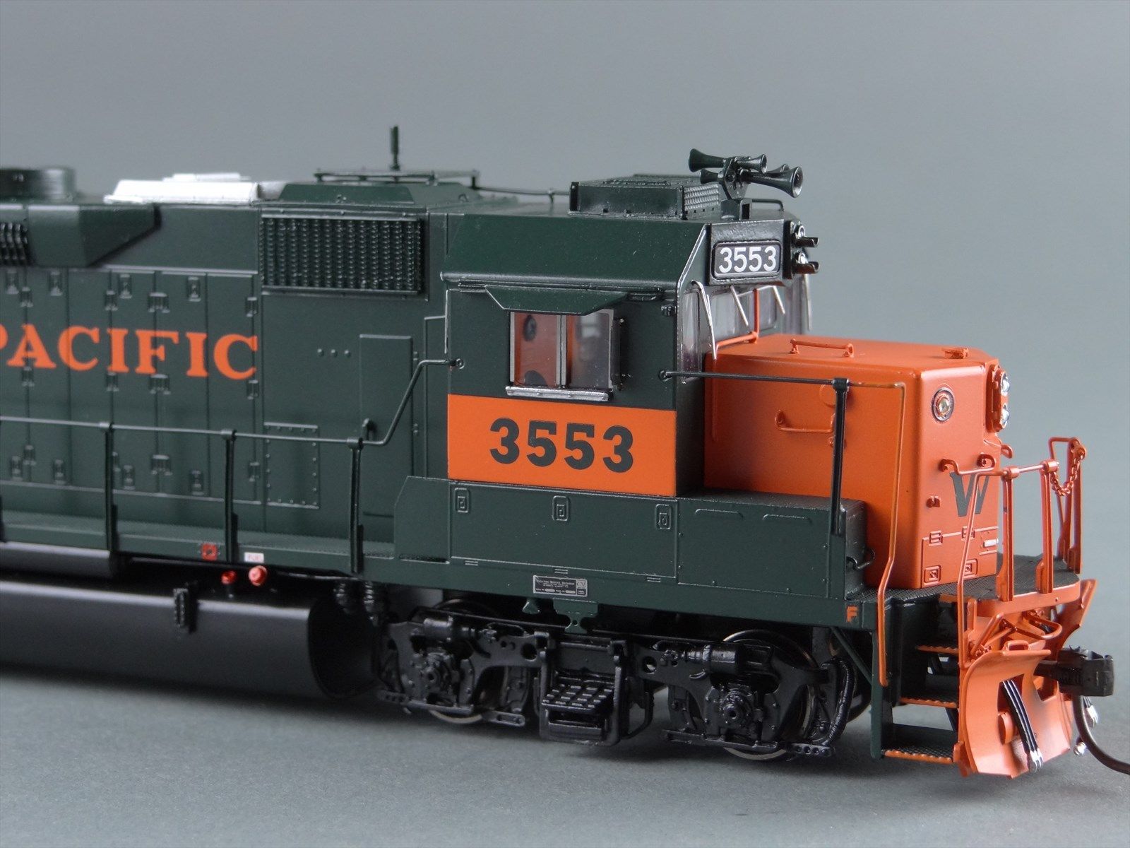 HO Brass Model Train - OMI Overland Ajin WP Western Pacific EMD GP40-2 #3553