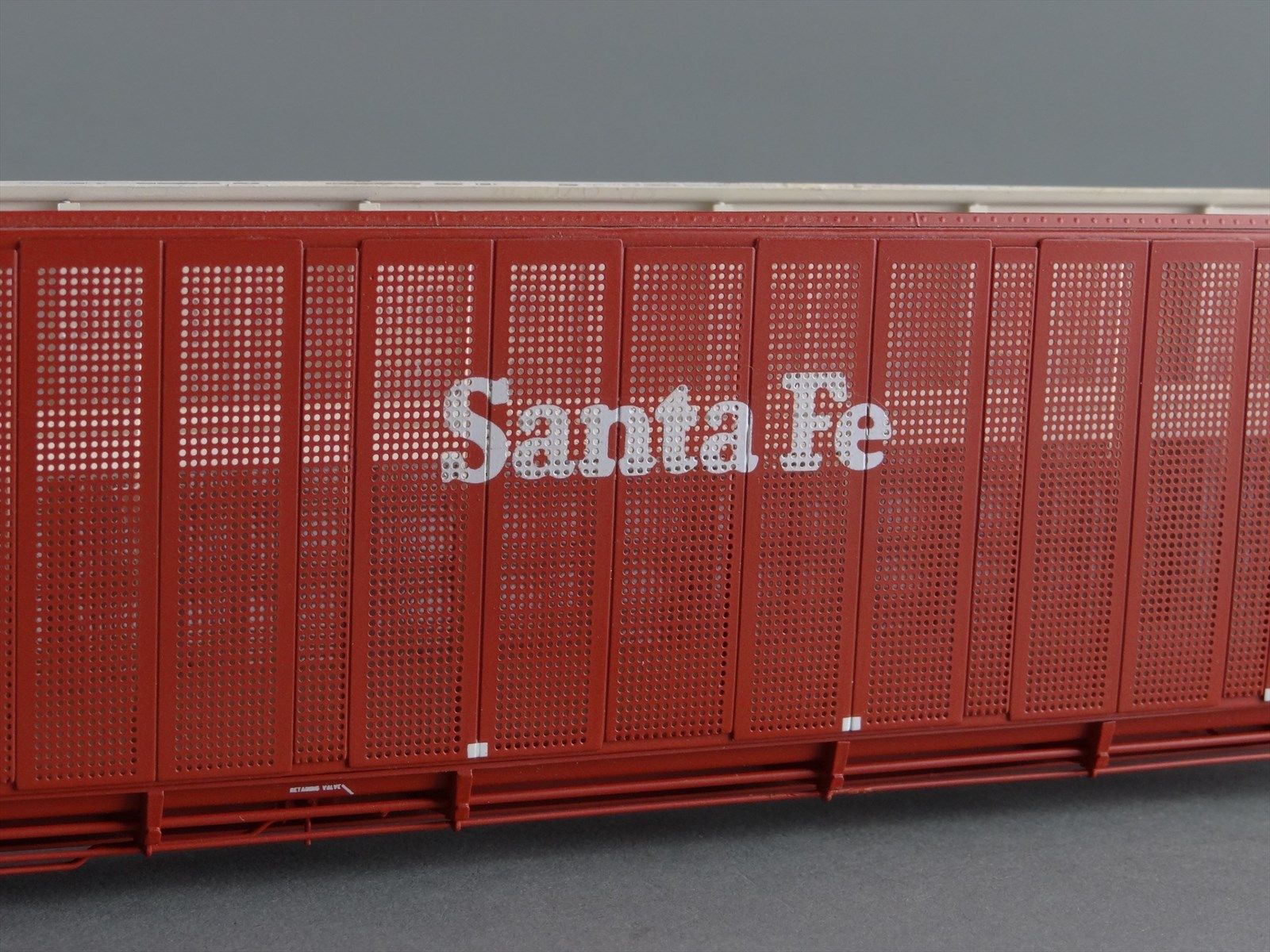 HO Brass Model Train - OMI 3253.1 Safe-T-Pack Bi-Level Auto Rack - ATSF ...