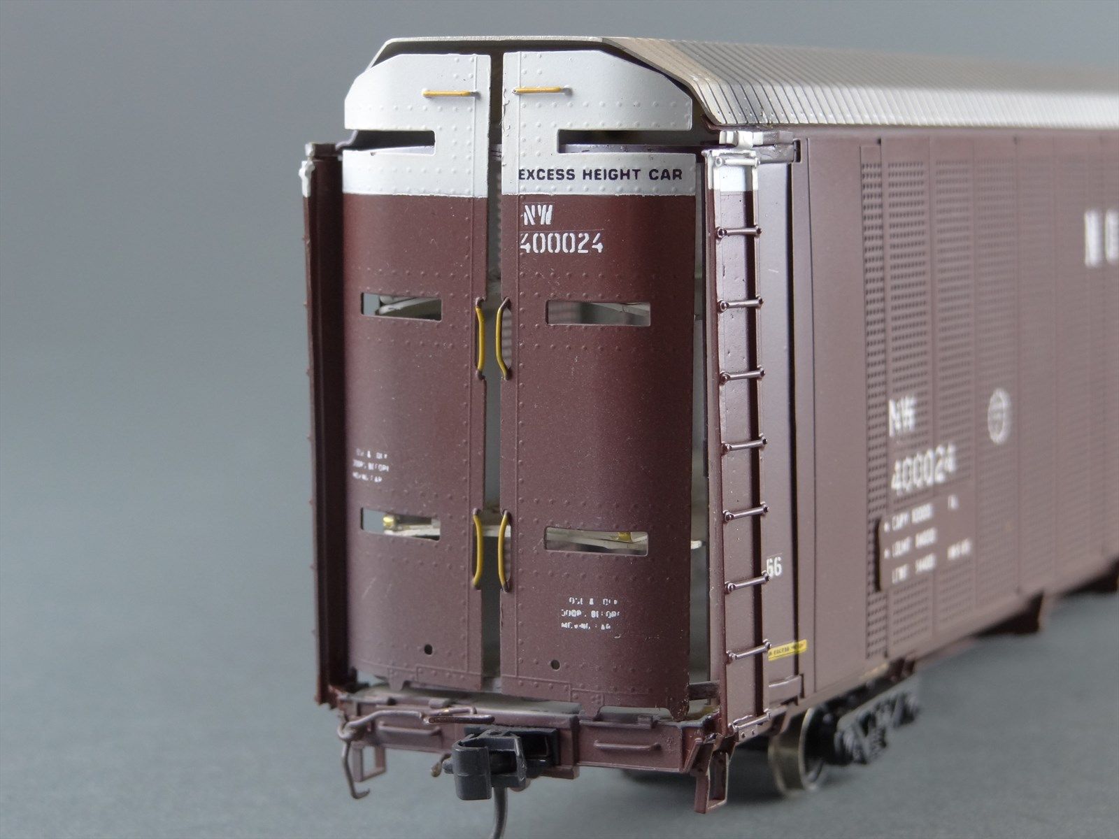 HO Brass Model Train - OMI 3253.1 Safe-T-Pack Tri-Level Auto Rack - N&W ...