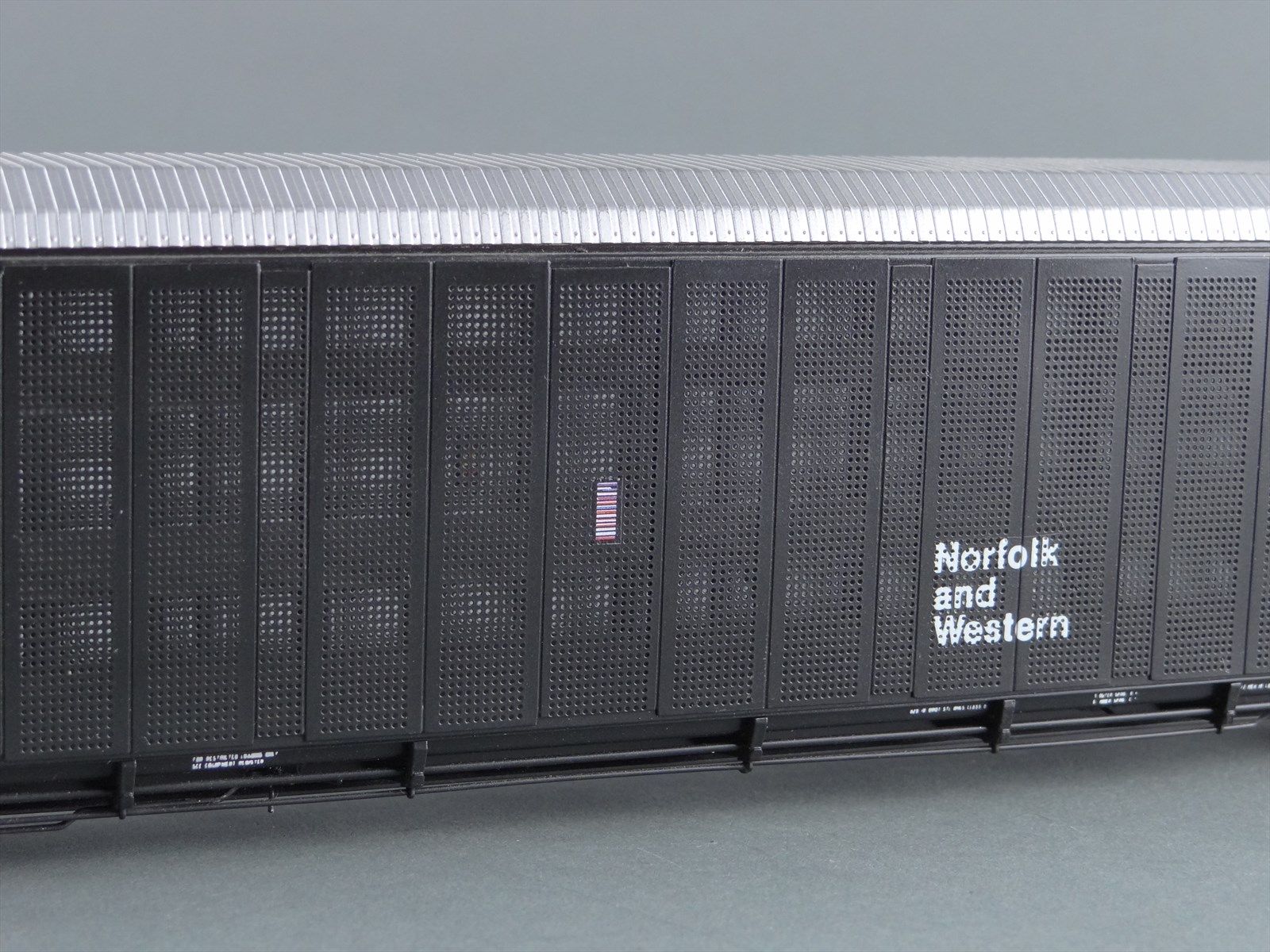 HO Brass Model Train - OMI 3250.1 Safe-T-Pack Tri-Level Auto Rack - N&W ...