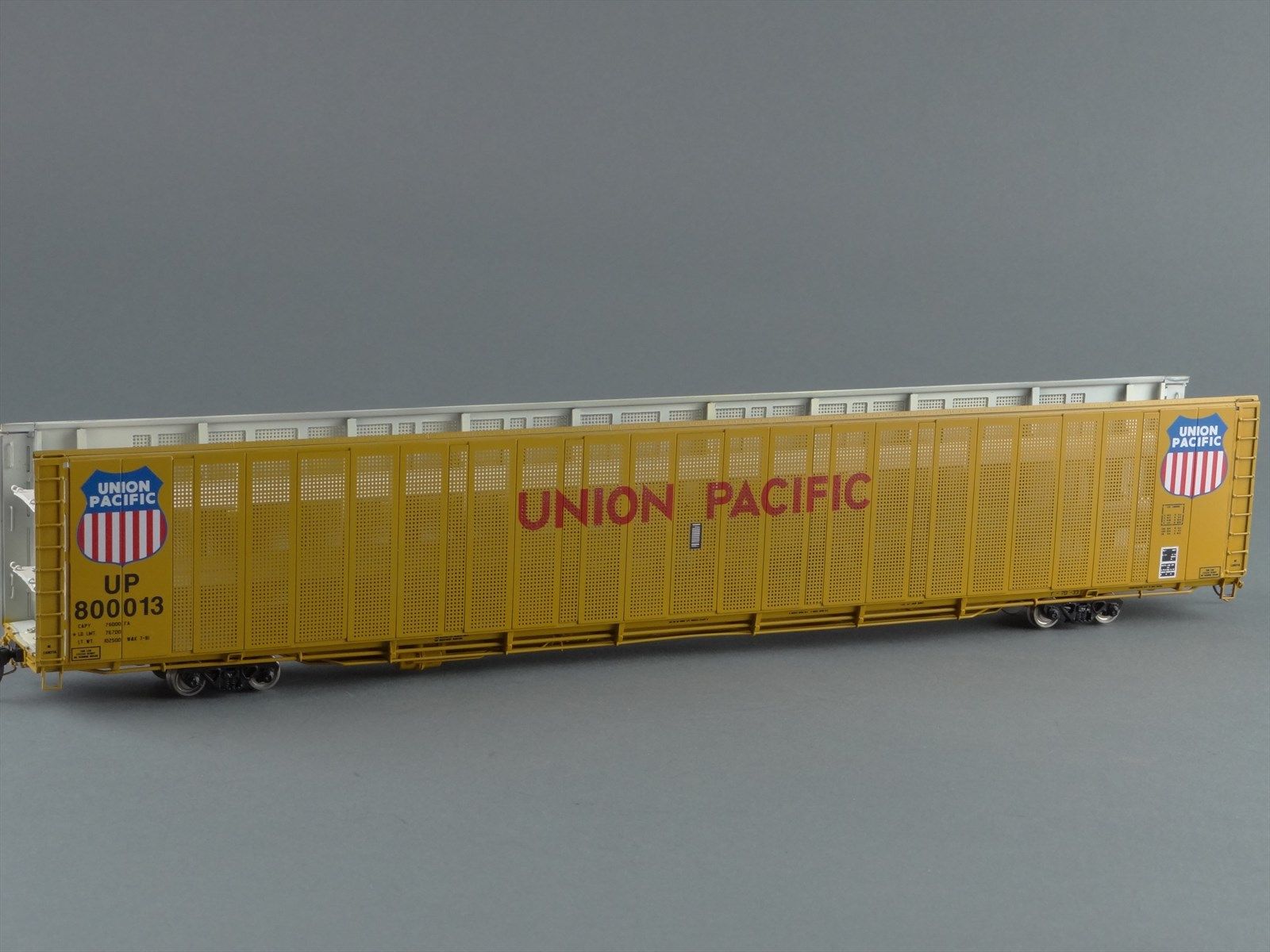 HO Brass Model Train - OMI 3252.2 Safe-T-Pack Tri-Level Auto Rack - UP ...
