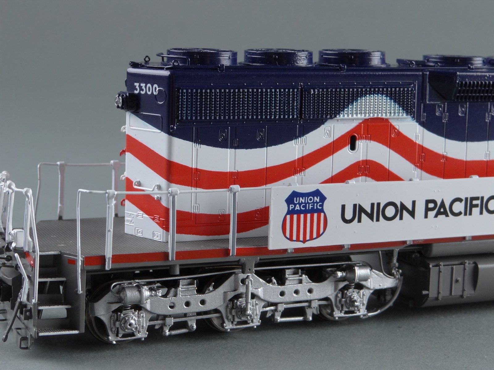 HO Brass Model Train - OMI 6678.1 Overland UP SD40-2 United Spirit - United Way #3300